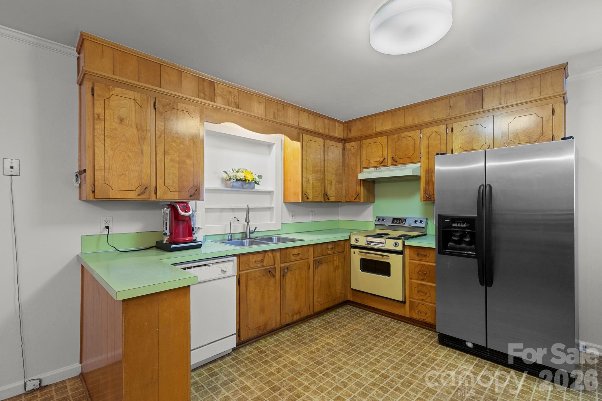 3326 Dunaire Drive, Charlotte, NC - photo 10 of 46