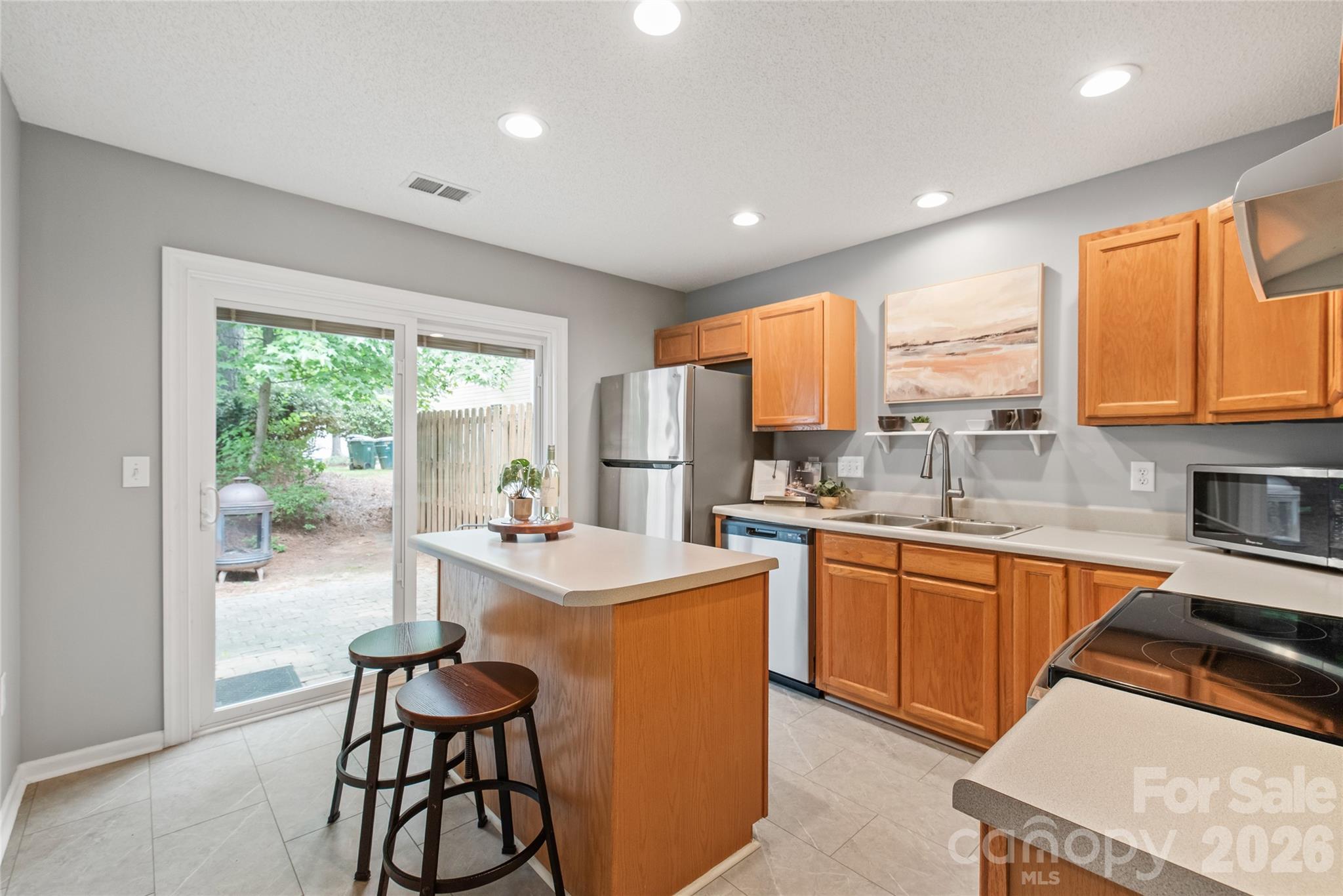 Photo 11 of 15411 Asterwind Court, Charlotte, NC