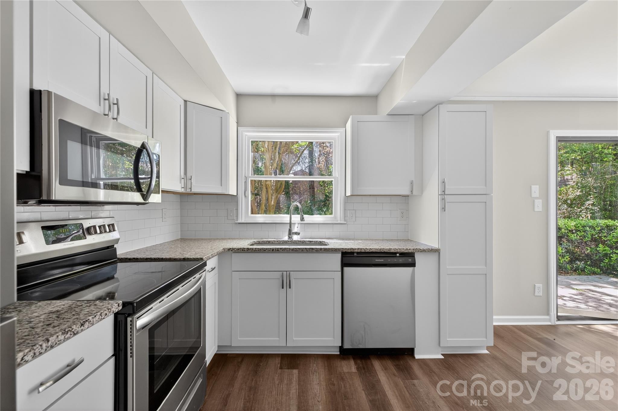 Photo 13 of 1610 Renard Ridge Road, Charlotte, NC