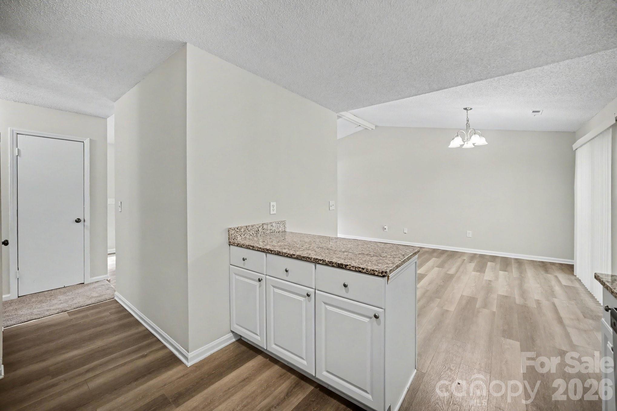 Photo 14 of 1530 Teddington Drive, Charlotte, NC