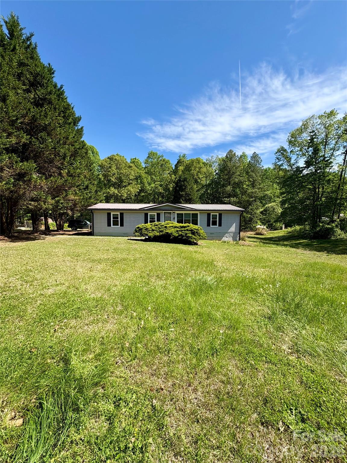 Photo 2 of 5022 Wrenn Drive, Denver, NC
