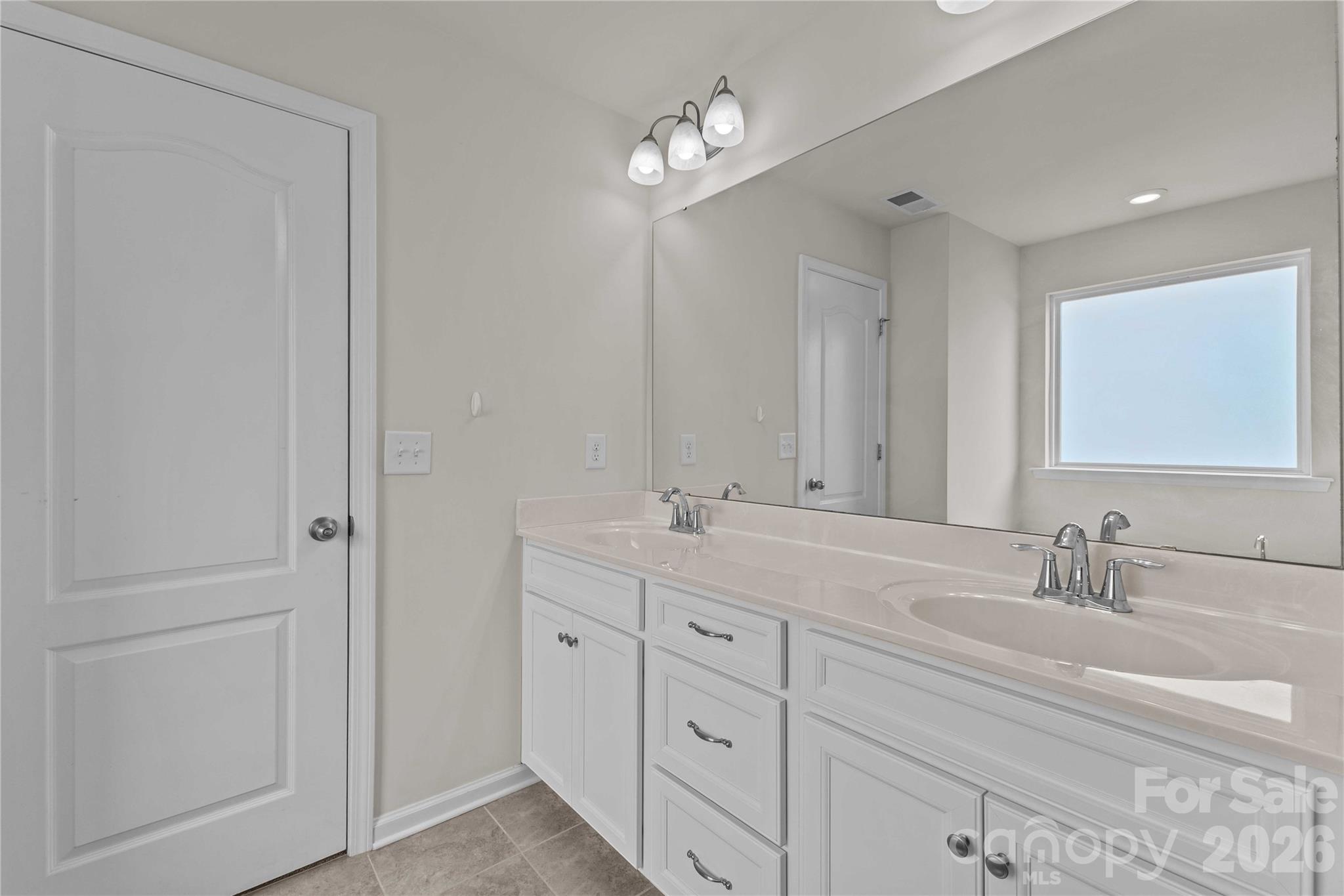 16016 Harbor Hill Drive, Charlotte, NC - photo 34 of 49