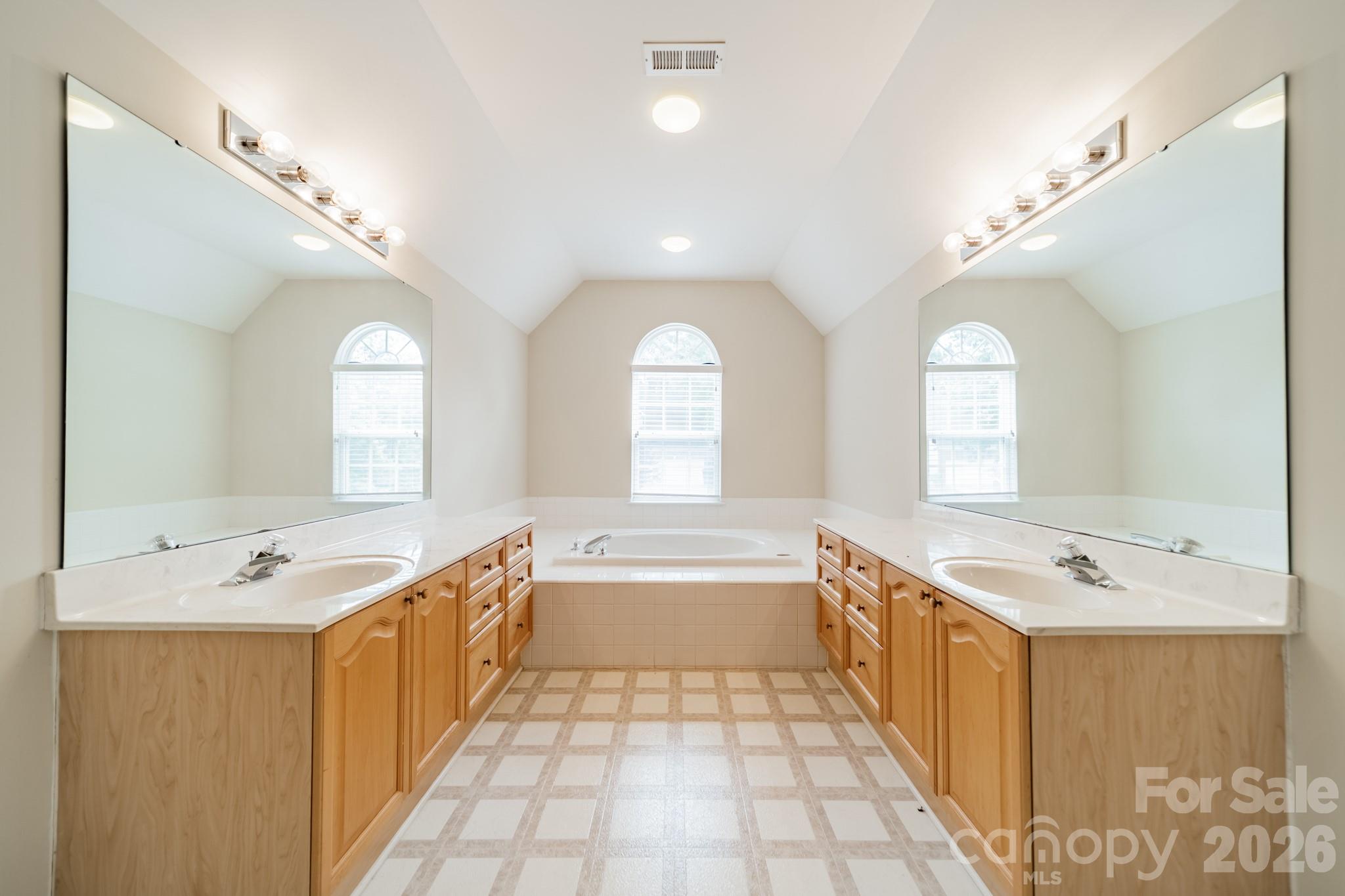 Photo 31 of 10805 Wilklee Drive, Charlotte, NC