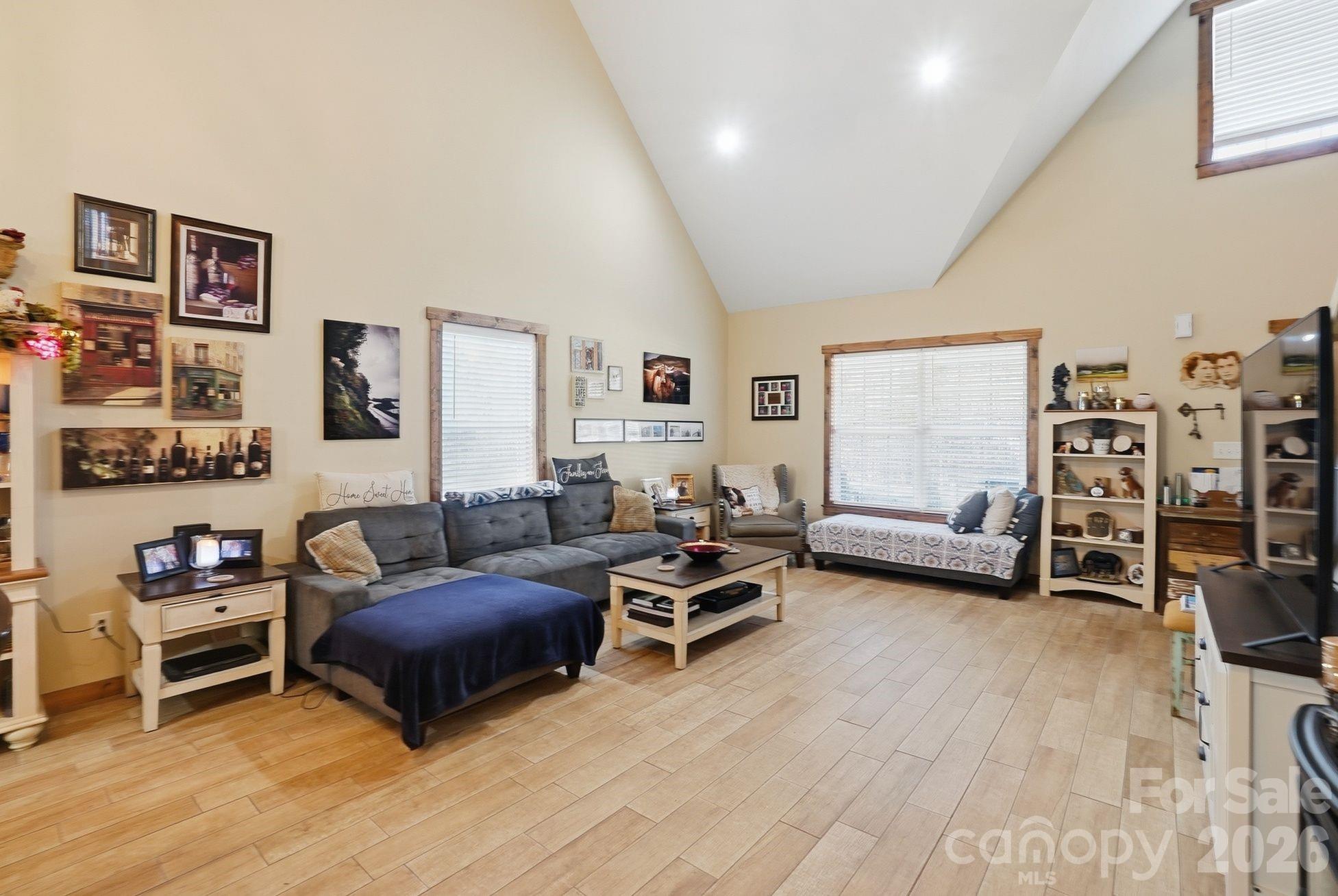 4592 Reid Road, Edgemoor, SC - photo 12 of 44