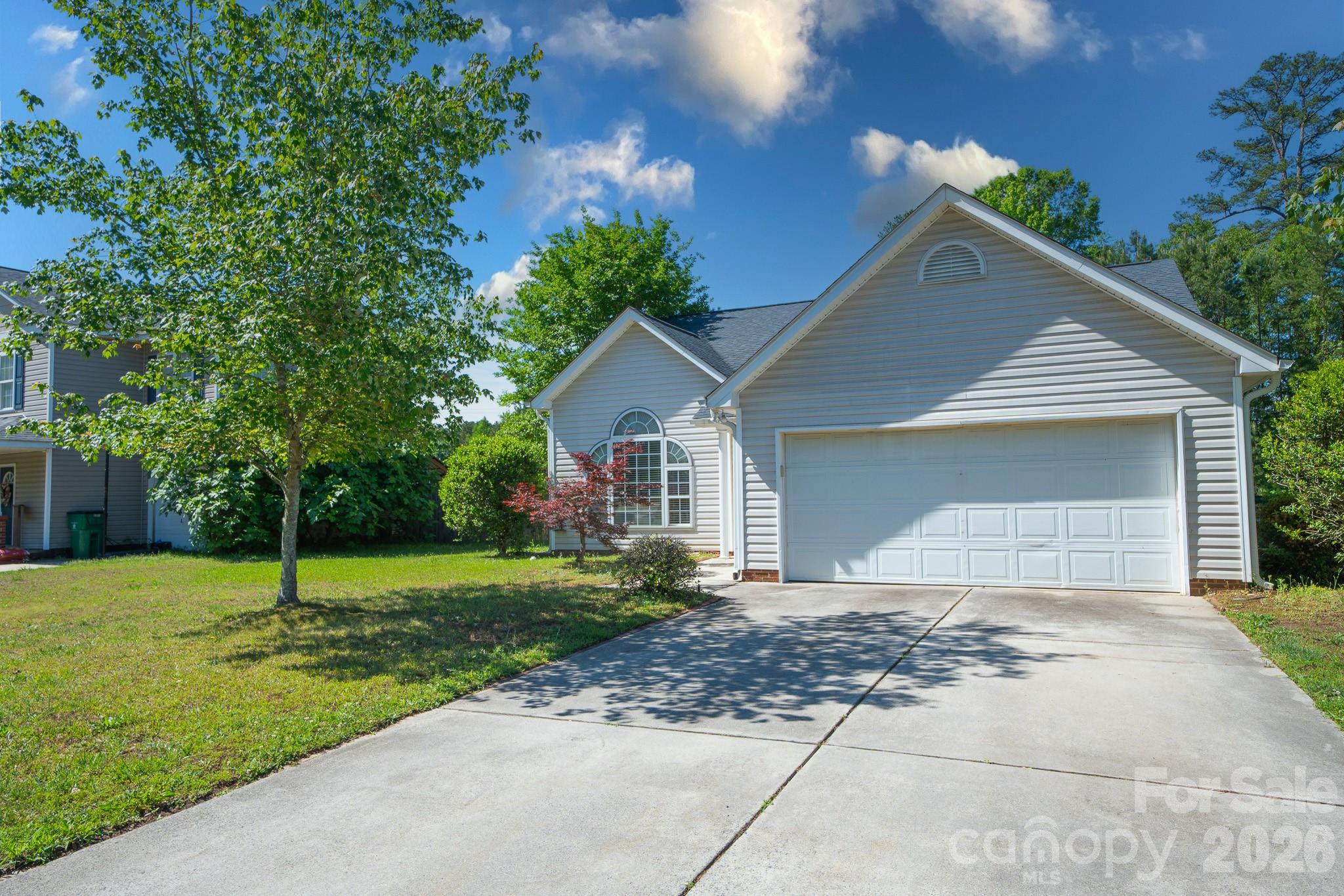 Photo 2 of 1110 Newfound Hollow Drive, Charlotte, NC