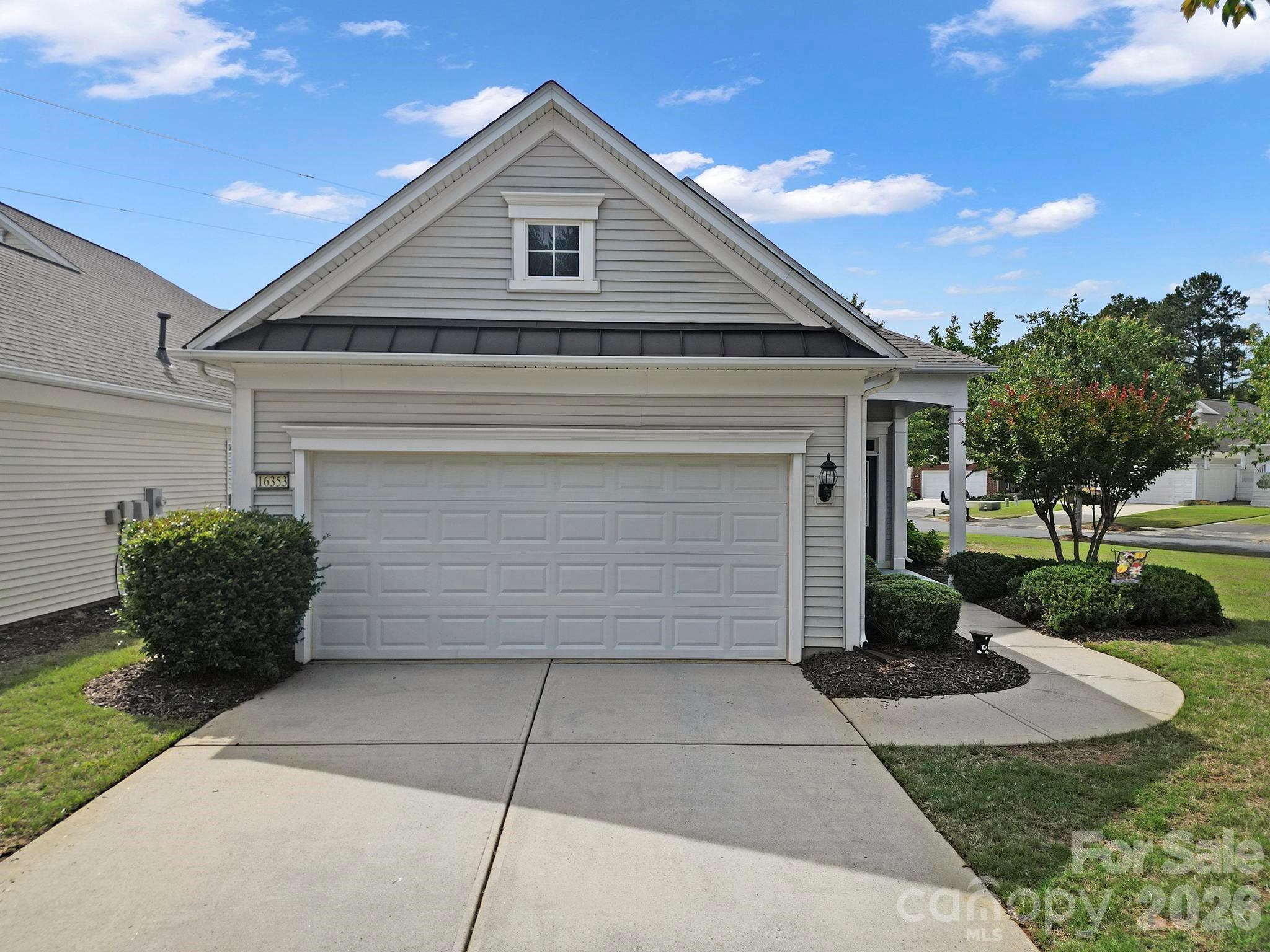 Photo 2 of 16353 Raven Crest Drive, Fort Mill, SC