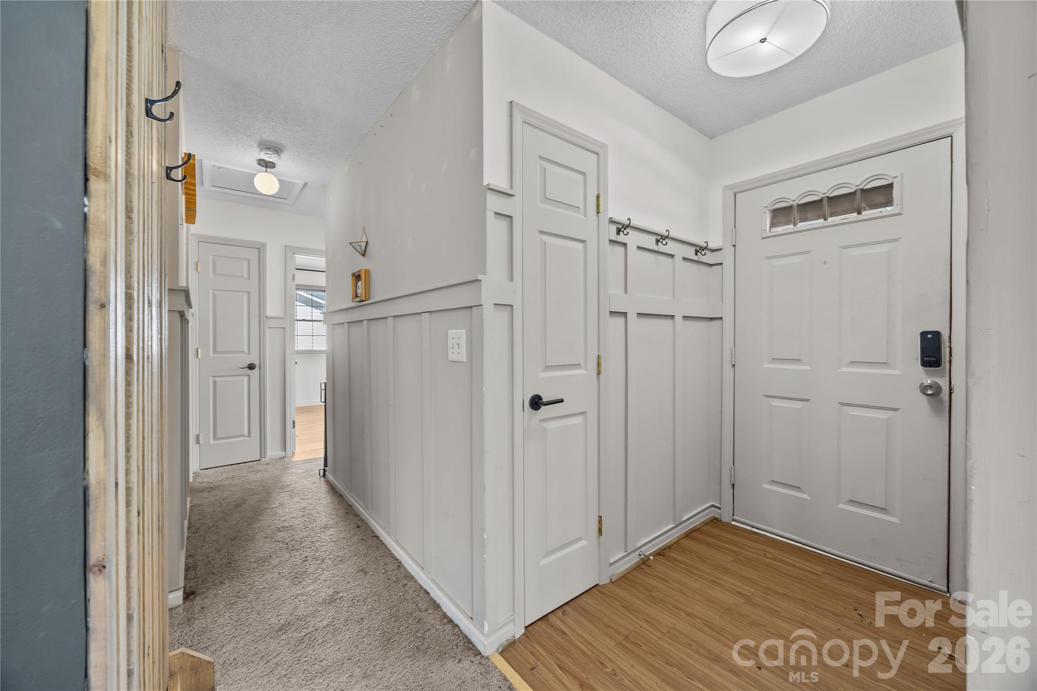 Photo 3 of 2019 Teddington Drive, Charlotte, NC