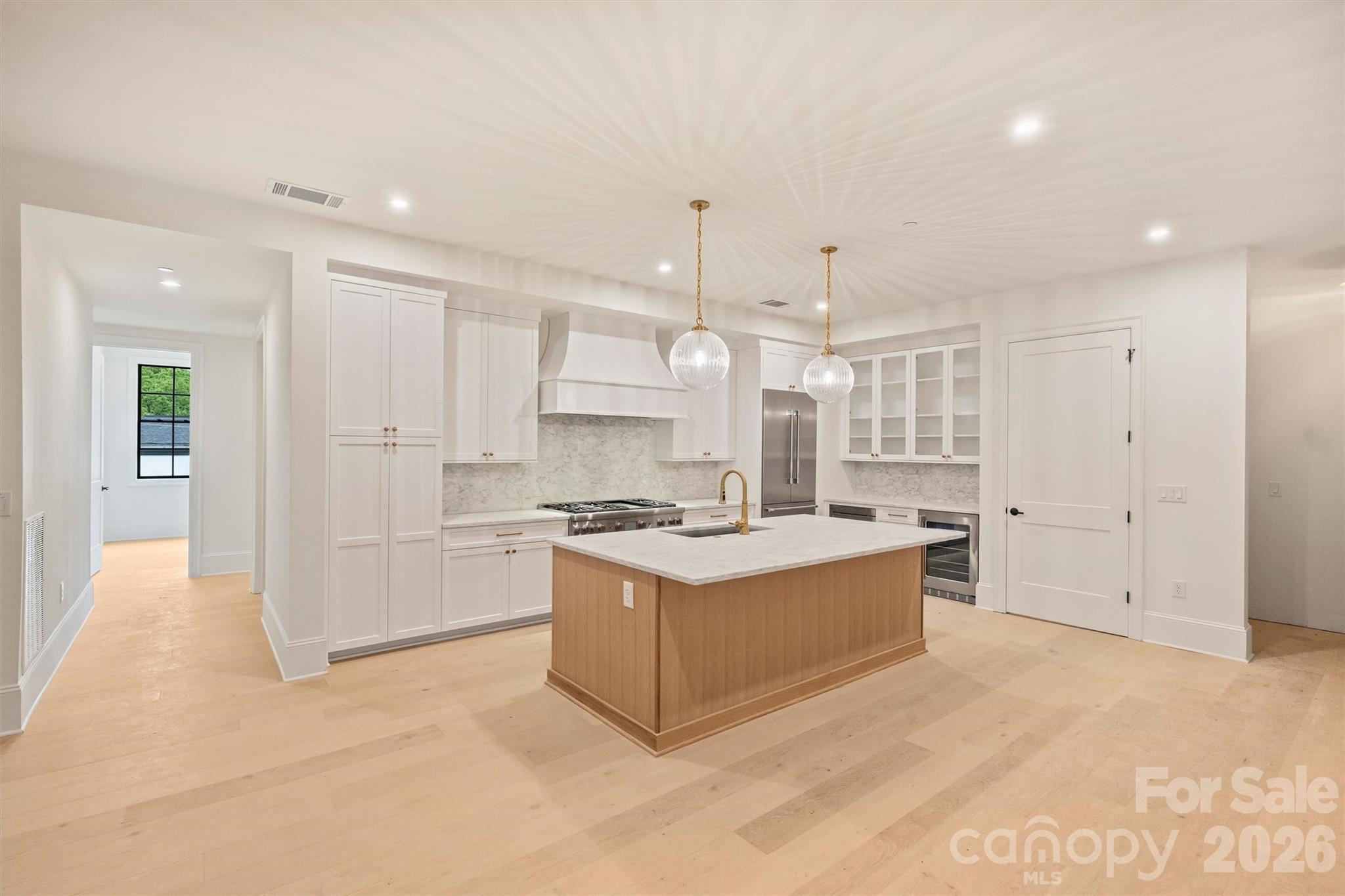 Photo 14 of 409 Queens Road304, Charlotte, NC