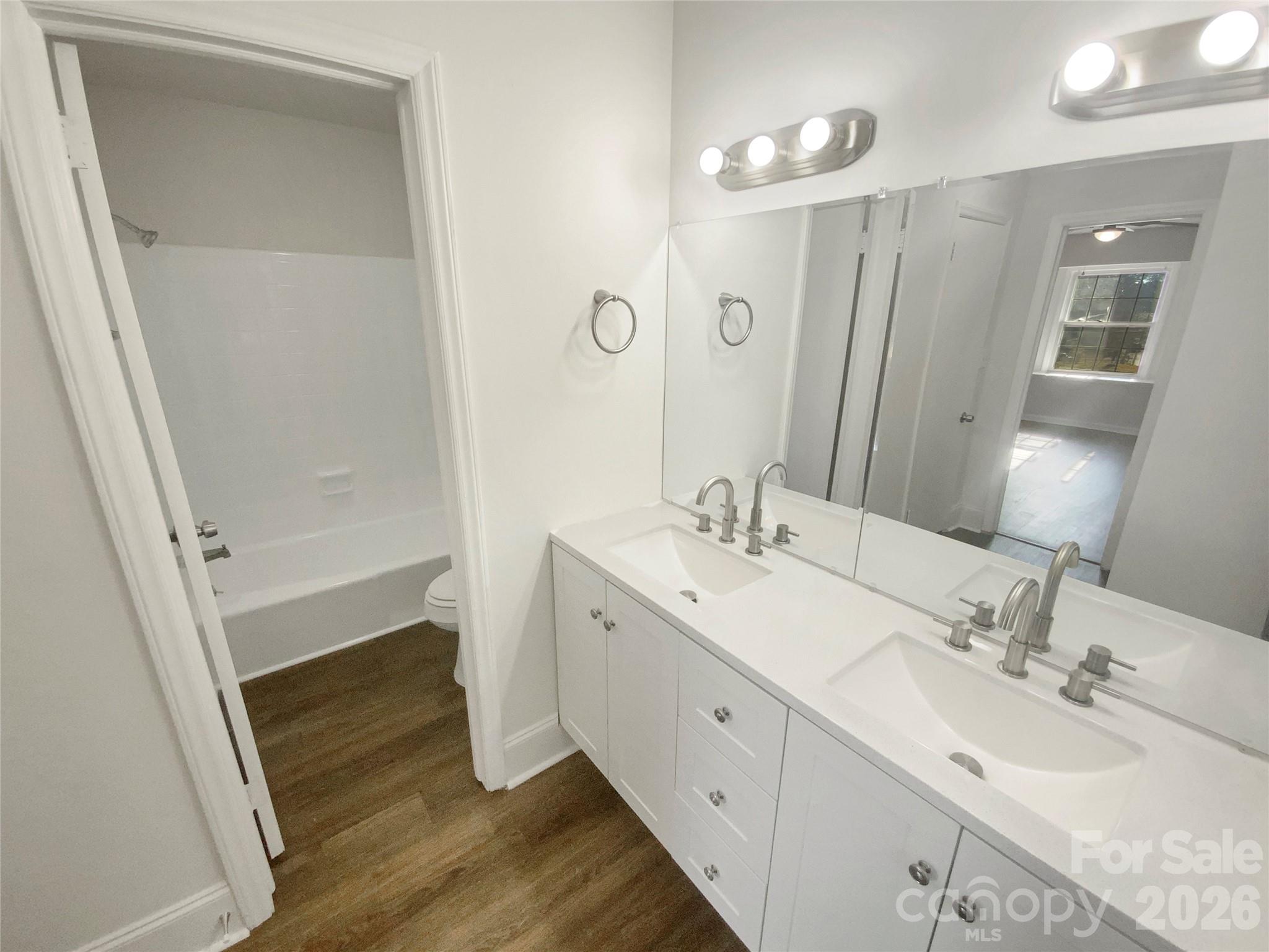 Photo 14 of 4661 Easthaven Drive, Charlotte, NC