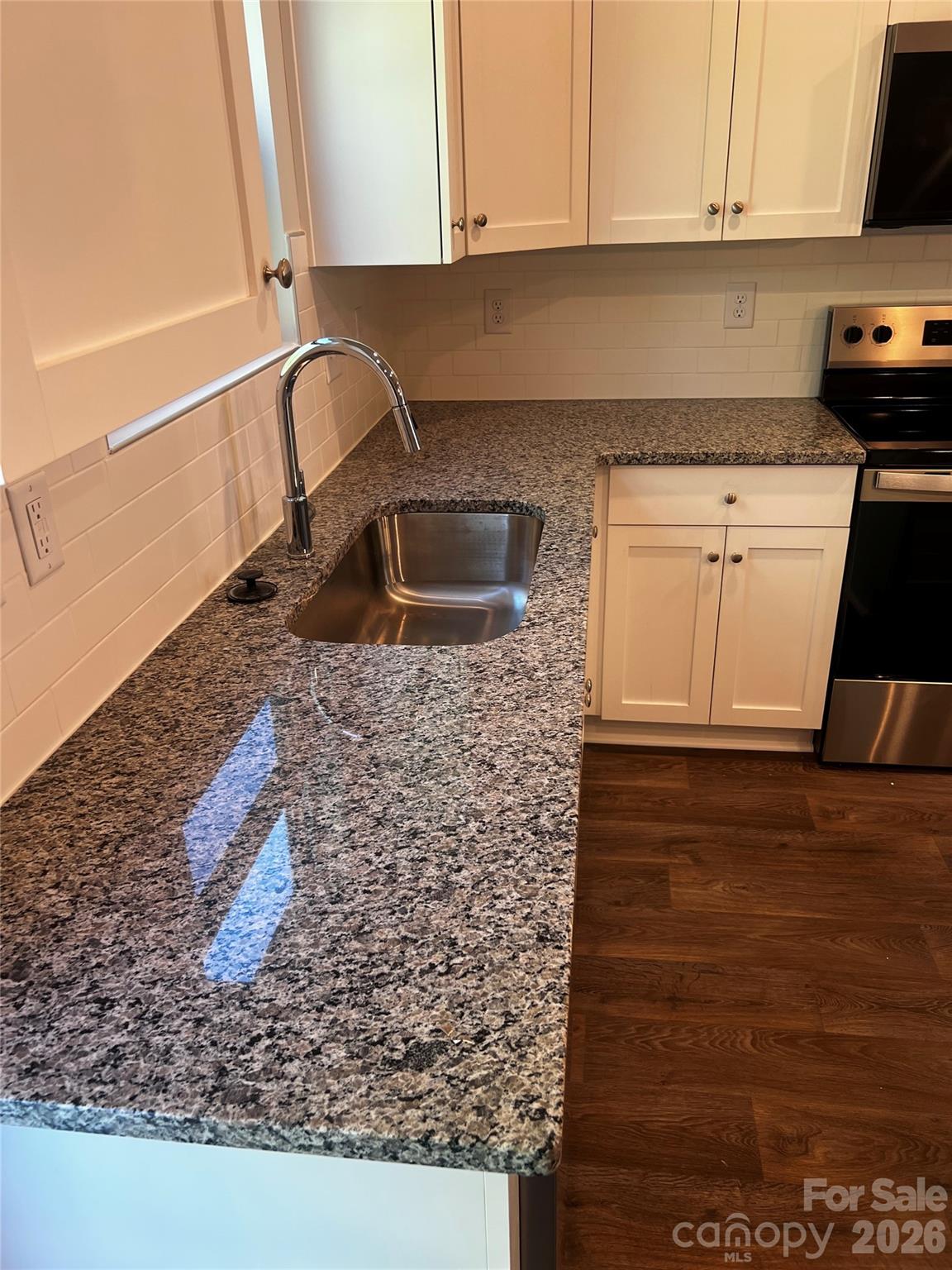 Photo 3 of 4608 Green Drake Drive, Charlotte, NC