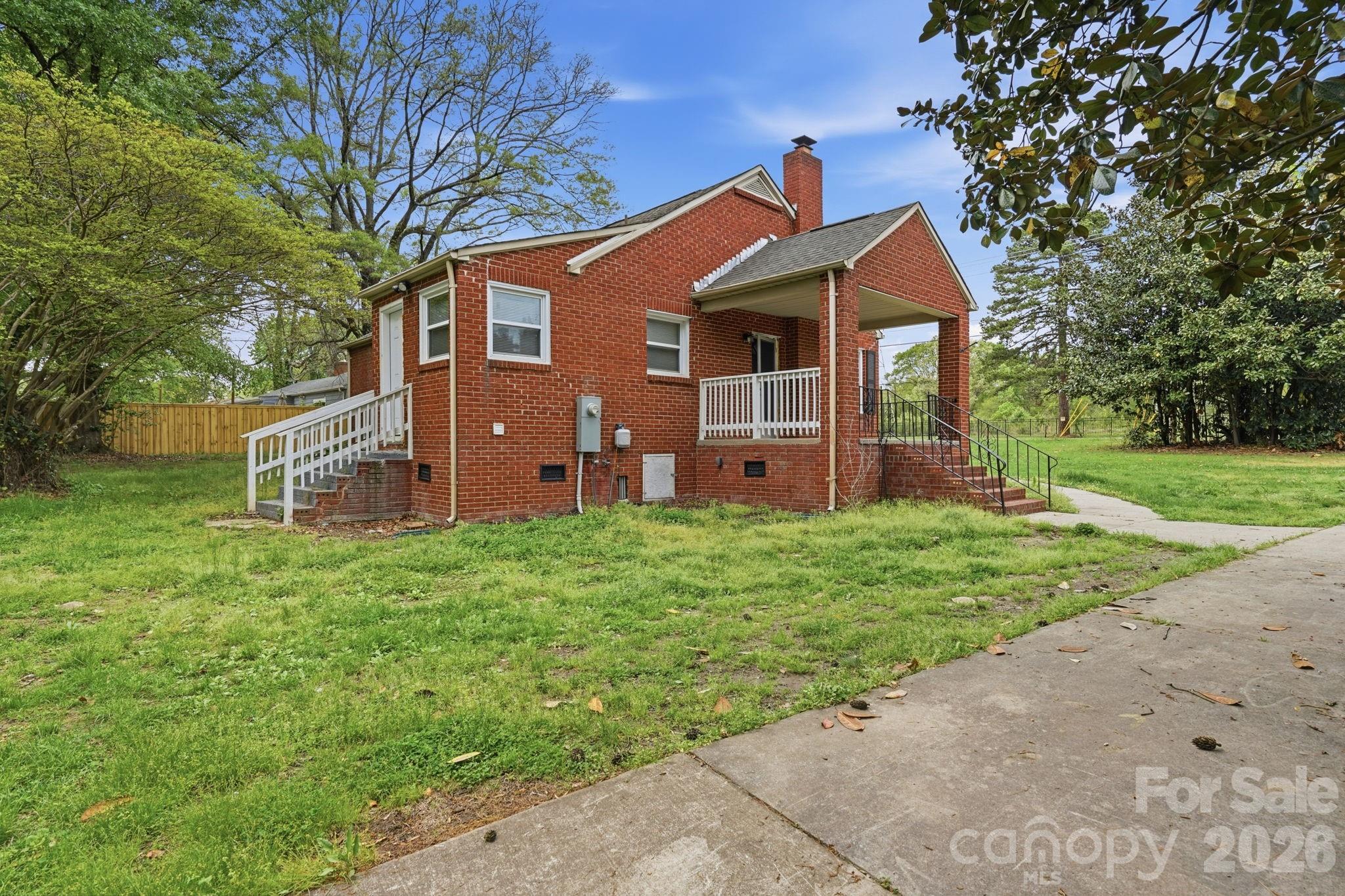 Photo 33 of 8825 Mcclure Circle, Charlotte, NC