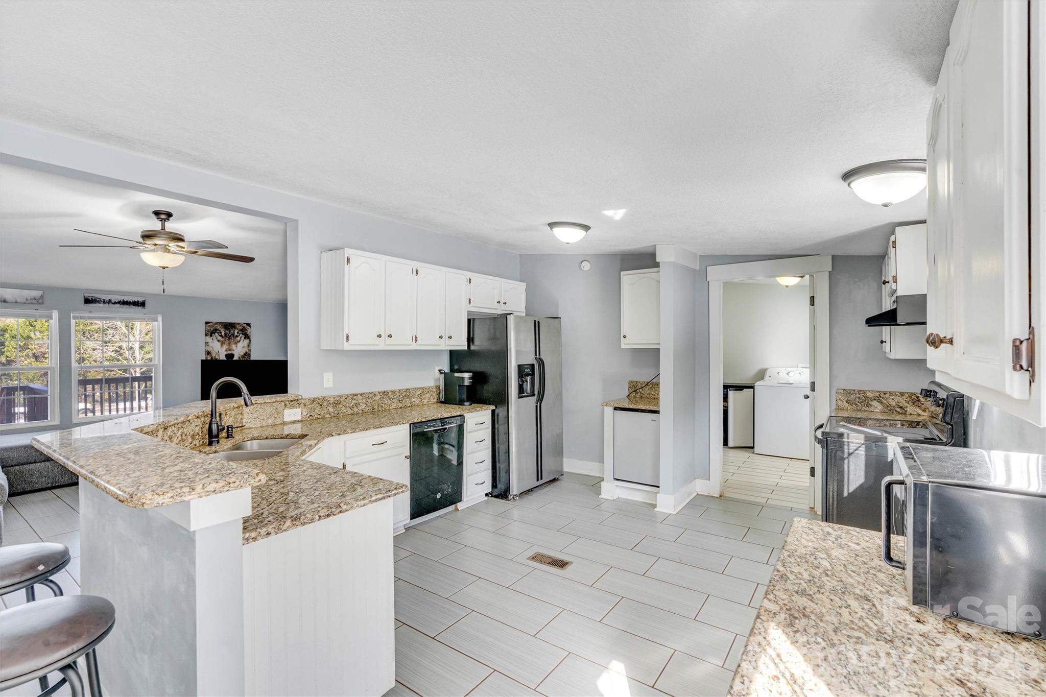 4790 Kent Street, Maiden, NC - photo 3 of 18
