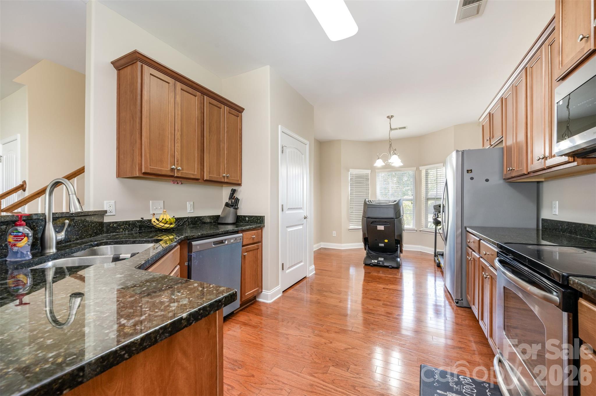 Photo 13 of 14725 Vaughan Drive, Charlotte, NC