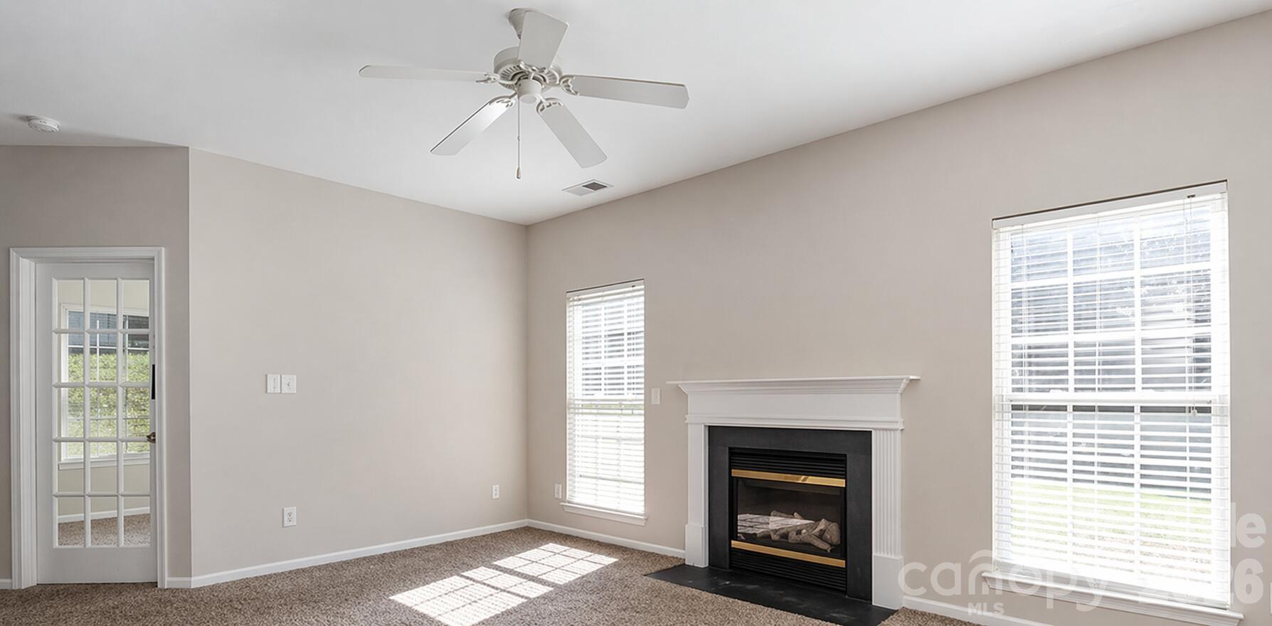 Photo 7 of 1212 Oakdale Commons Court, Charlotte, NC