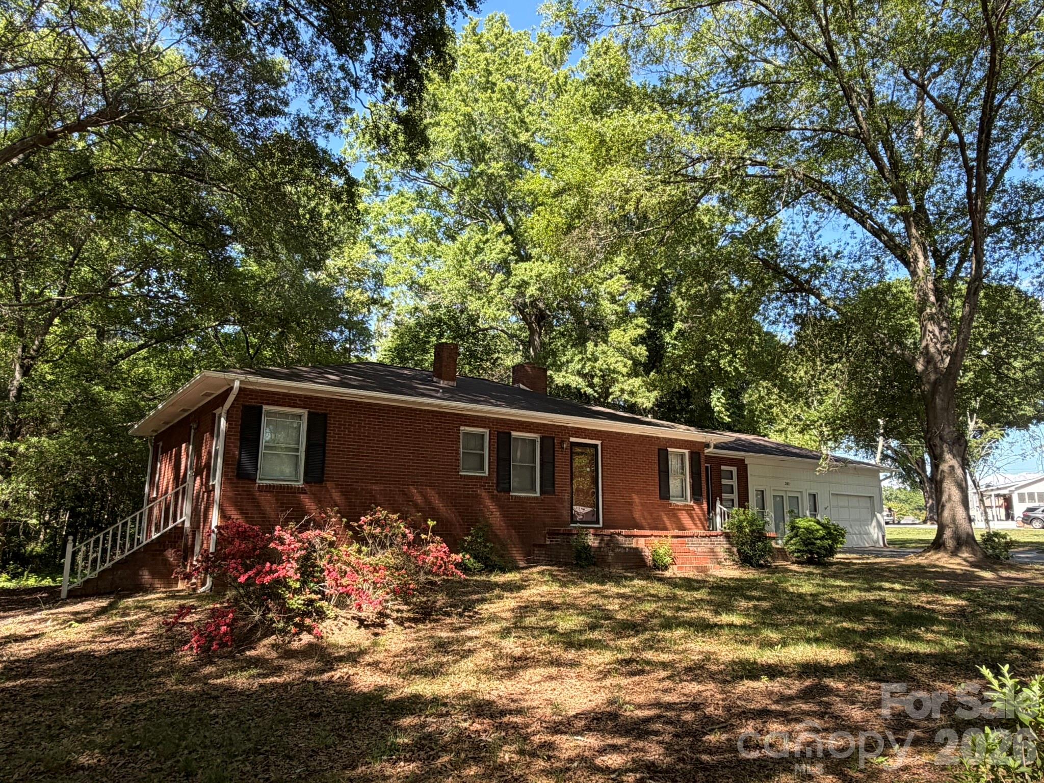 382 Alexis High Shoals Road, Dallas, NC - photo 4 of 44