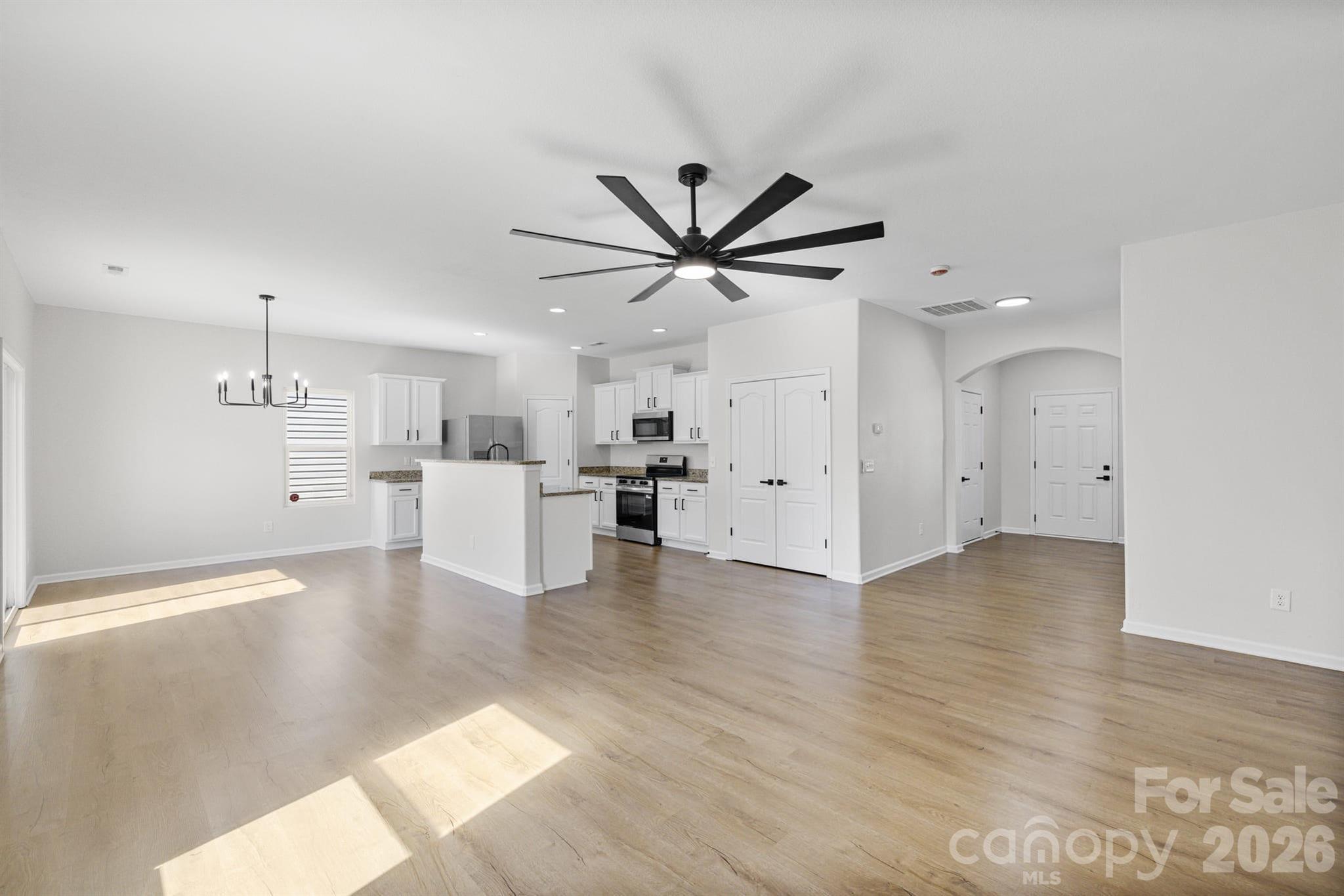 Photo 9 of 8203 Paw Valley Lane, Charlotte, NC