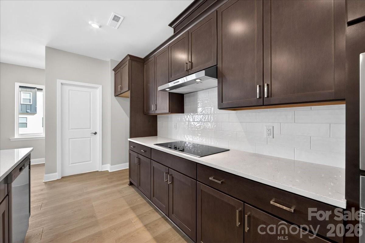 Photo 14 of 7933 Cedarsmith Court, Charlotte, NC