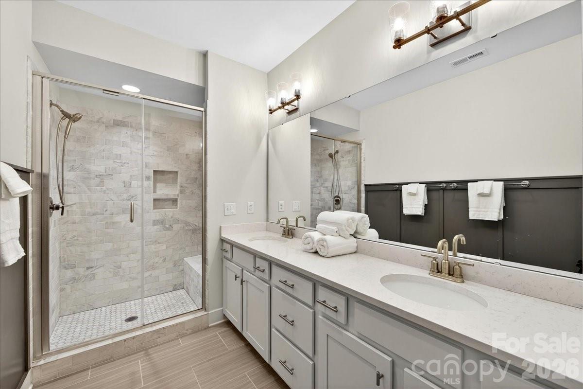Photo 28 of 4136 Castleton Road, Charlotte, NC