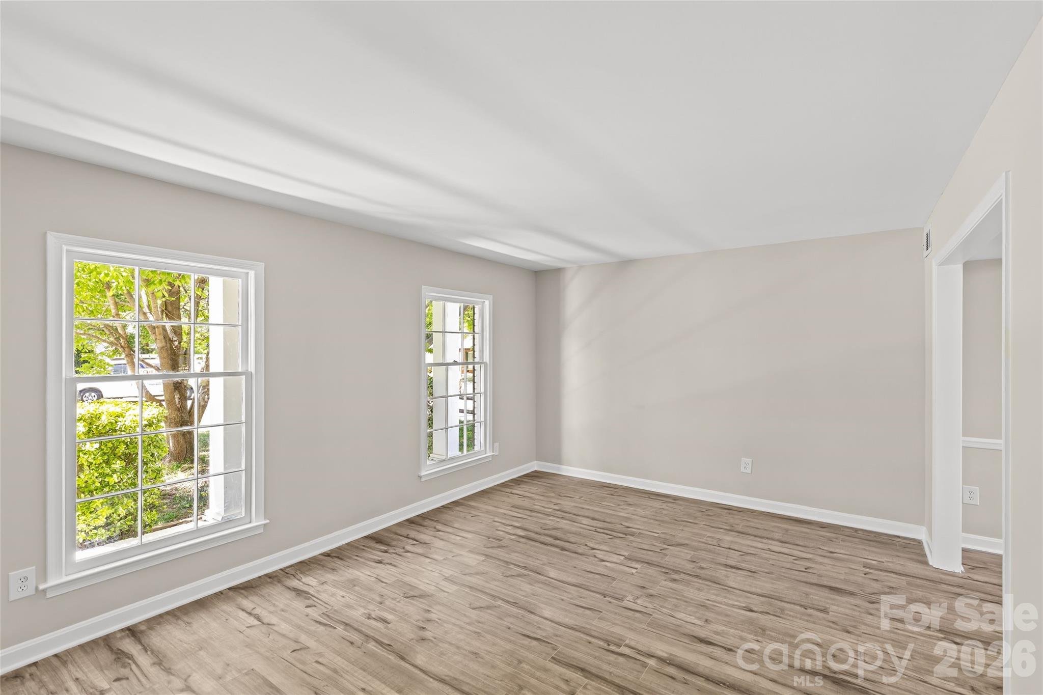 Photo 12 of 1401 Cedarwood Lane, Charlotte, NC