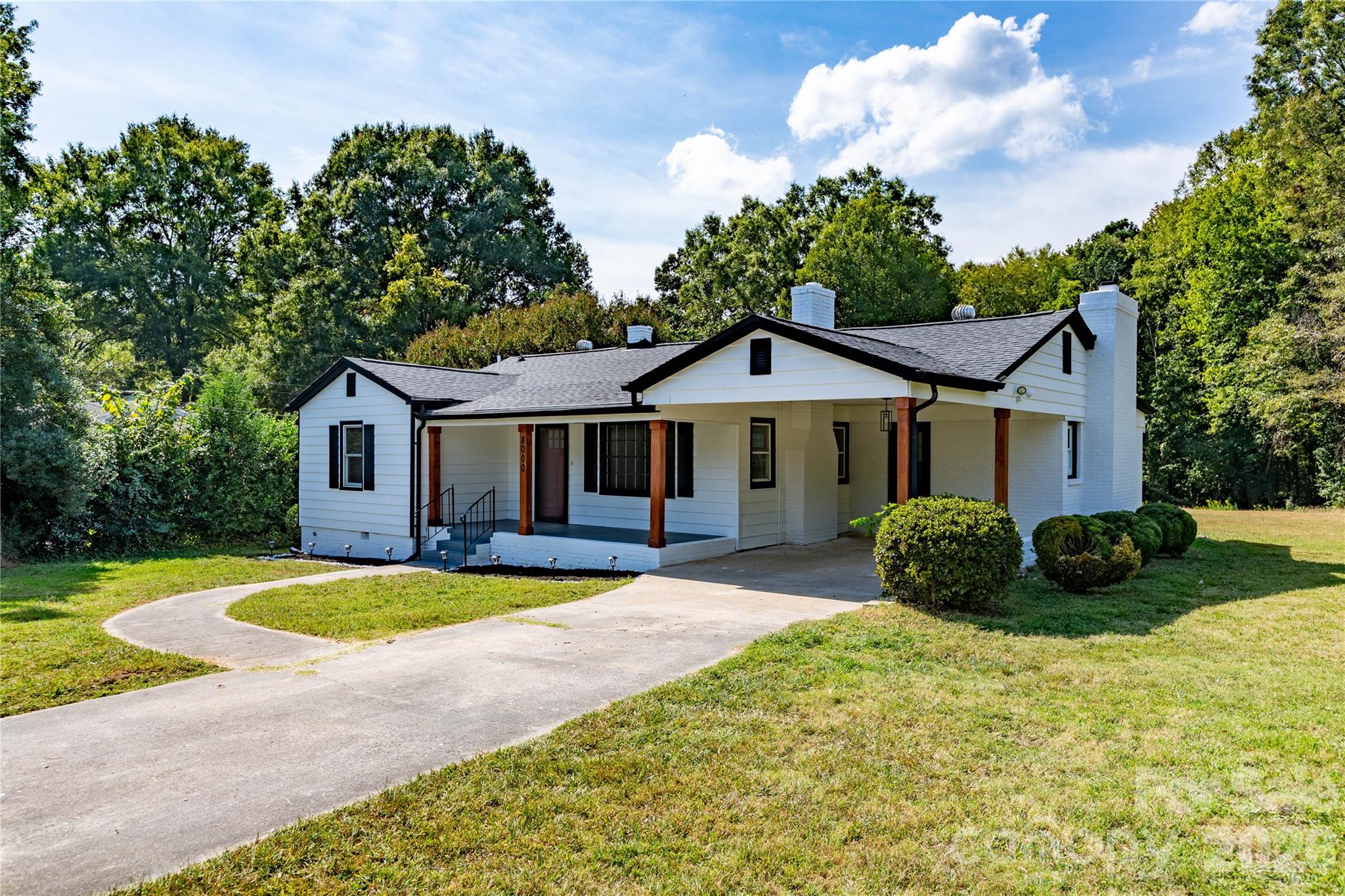 Exterior of 8000 Chapman Street, Charlotte, NC
