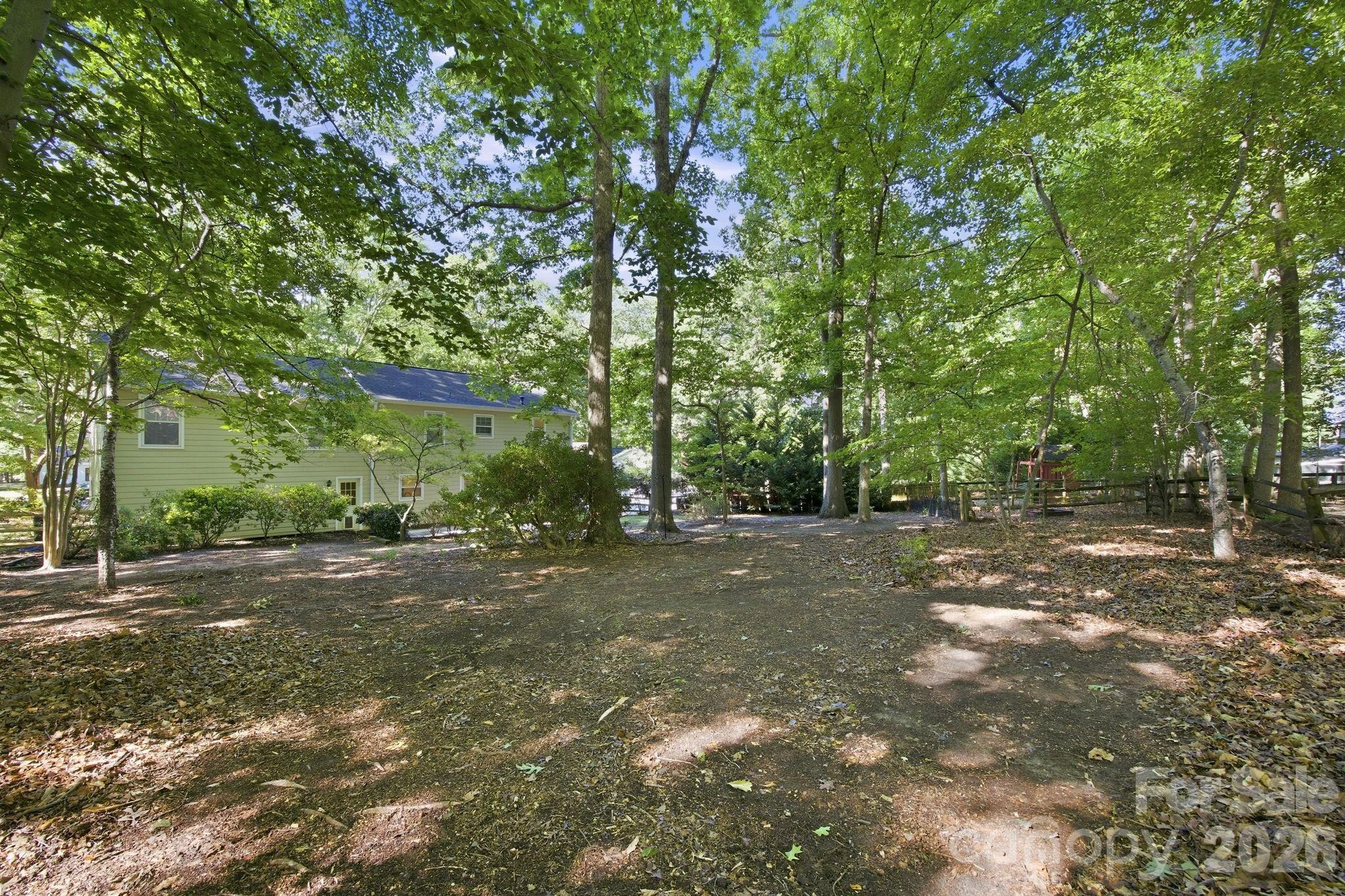 Photo 4 of 405 Leighton Court, Matthews, NC