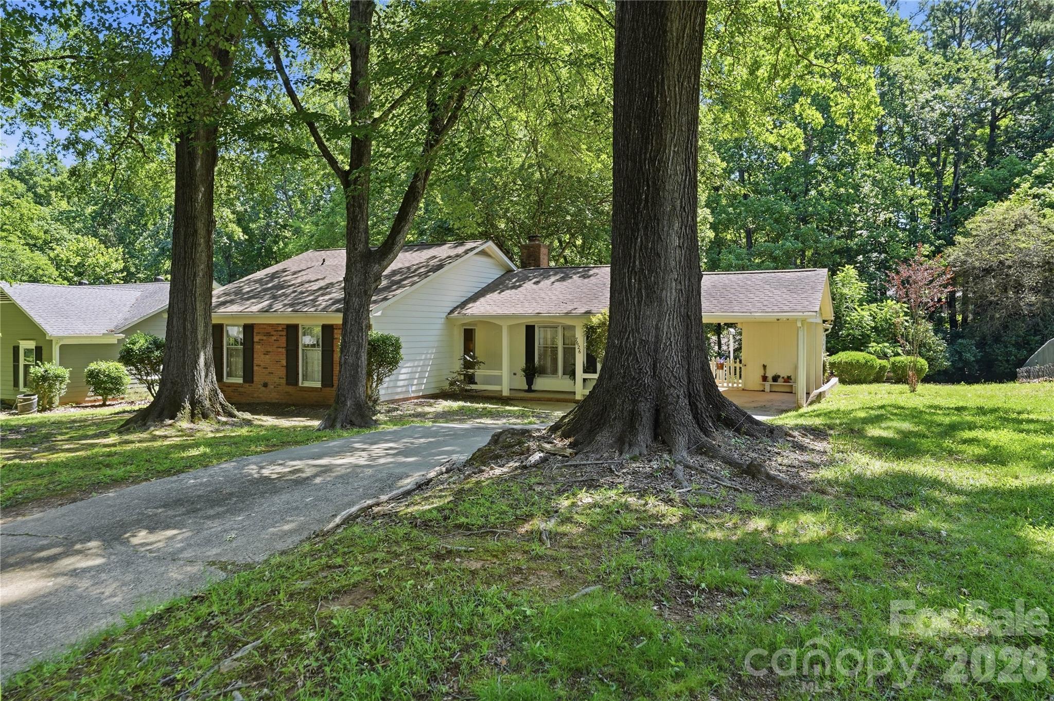 Photo 27 of 7626 Winterset Drive, Charlotte, NC
