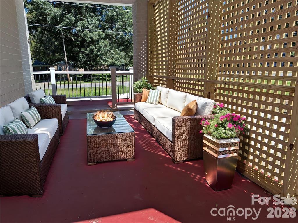 Photo 3 of 933 W Warren Street, Shelby, NC
