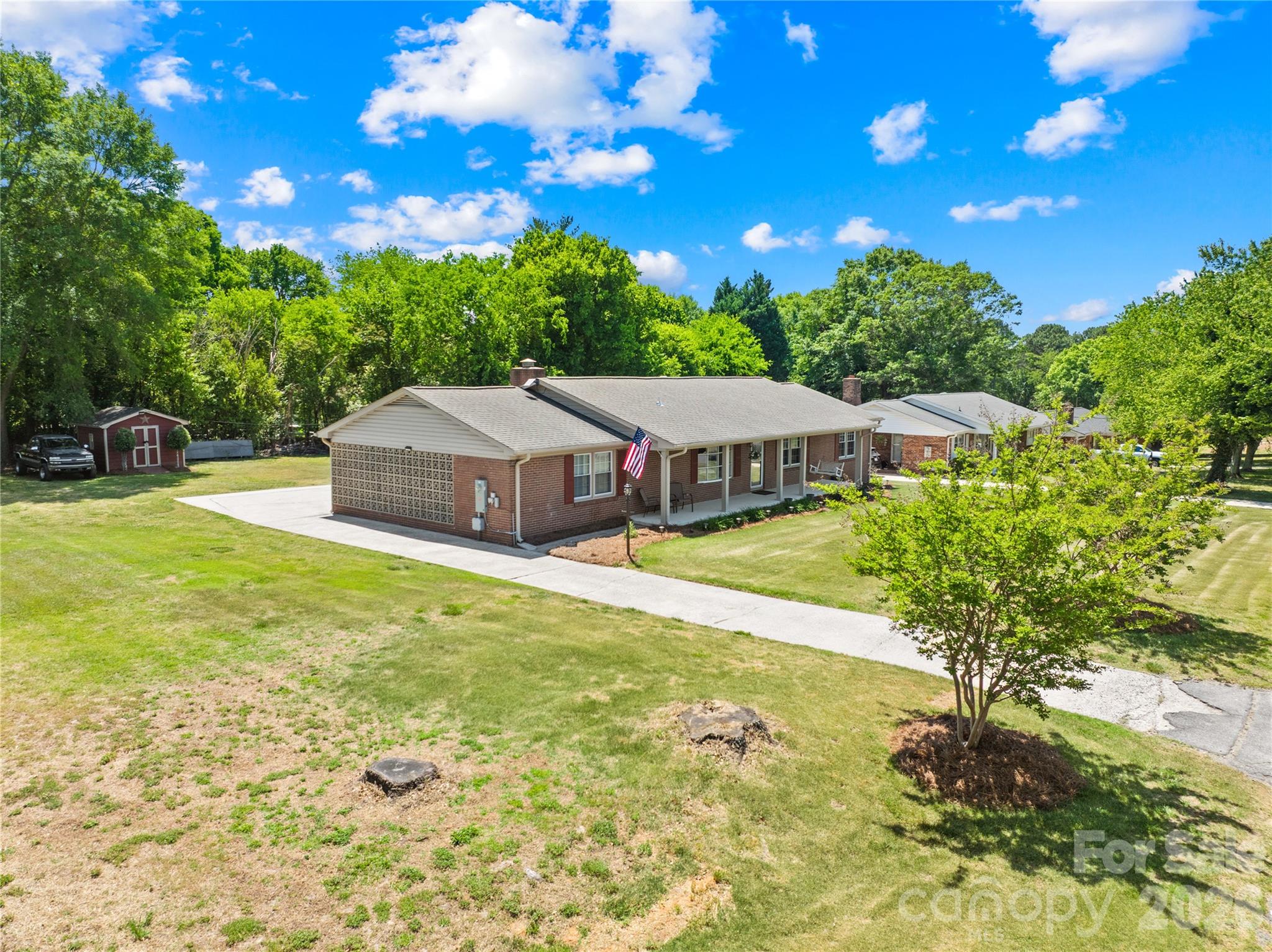 Photo 2 of 607 Wren Road, Gastonia, NC