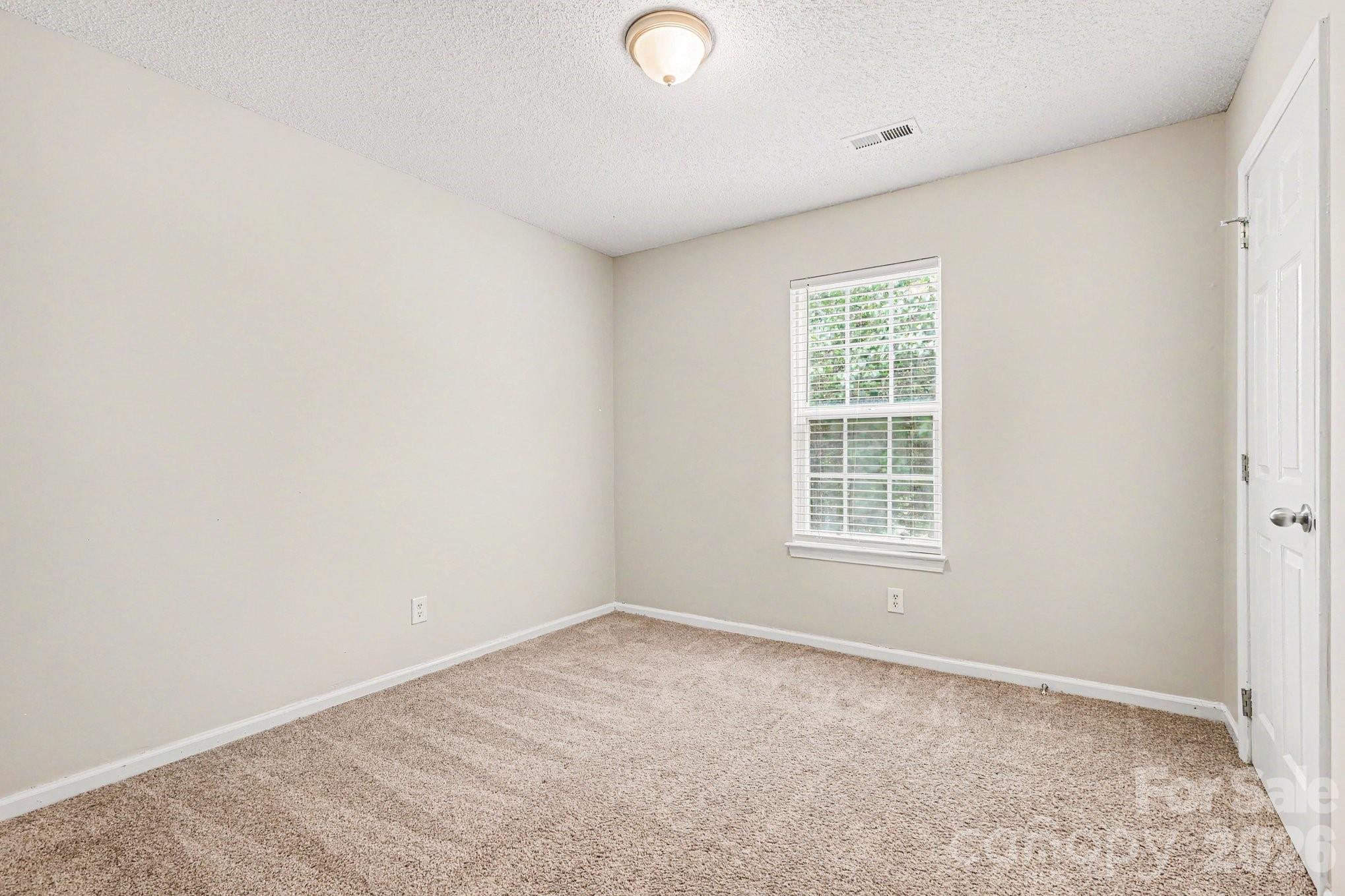Photo 8 of 8028 Lobilia Lane, Charlotte, NC