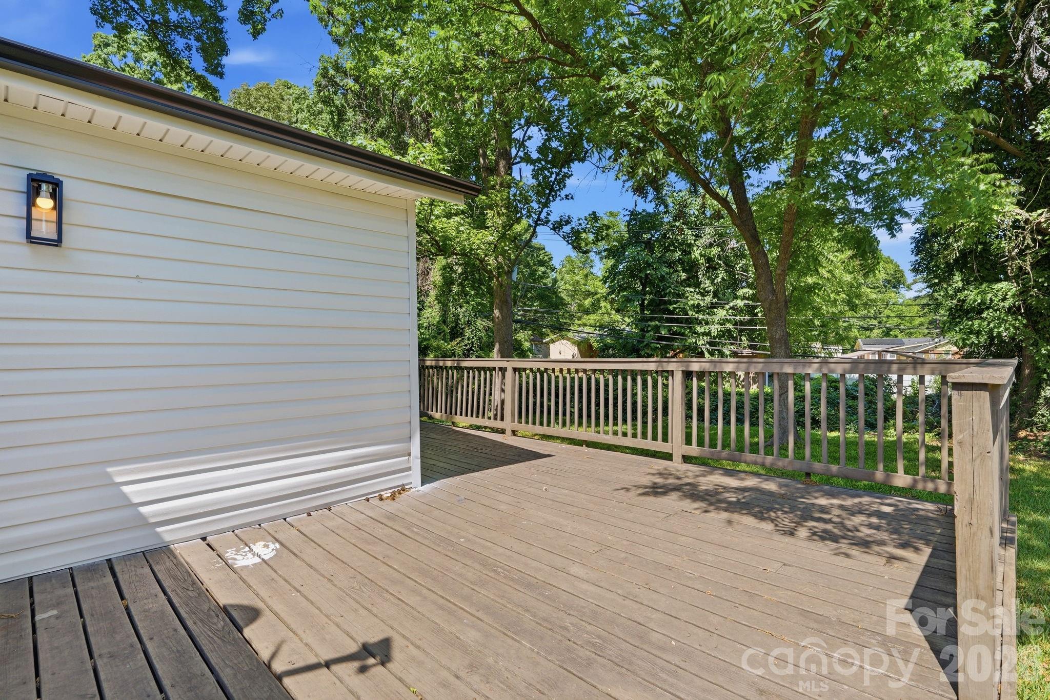 Photo 21 of 810 Echo Glen Road, Charlotte, NC