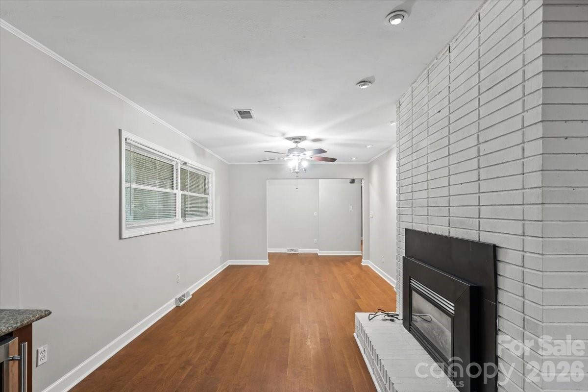 Photo 4 of 7328 Everett Drive, Charlotte, NC