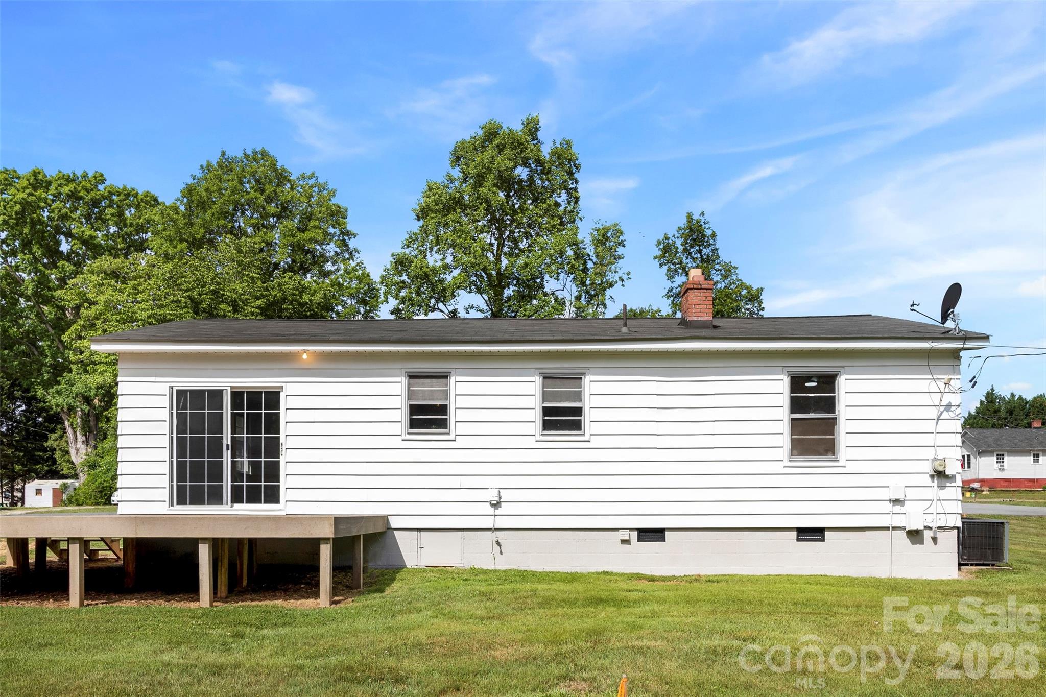 301 Gittens Street, Lowell, NC - photo 18 of 28