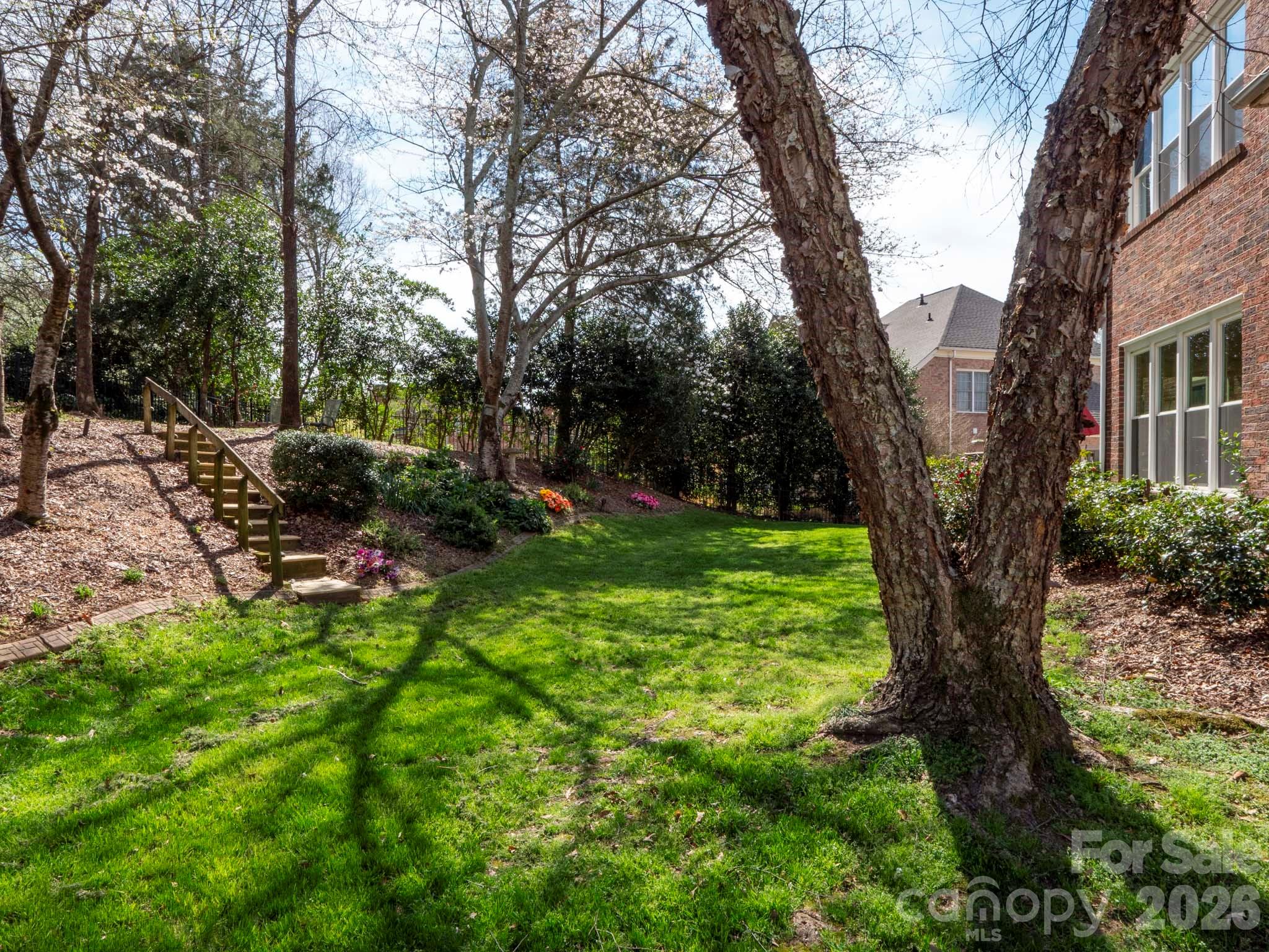 5423 Piper Glen Drive, Charlotte, NC - photo 39 of 42
