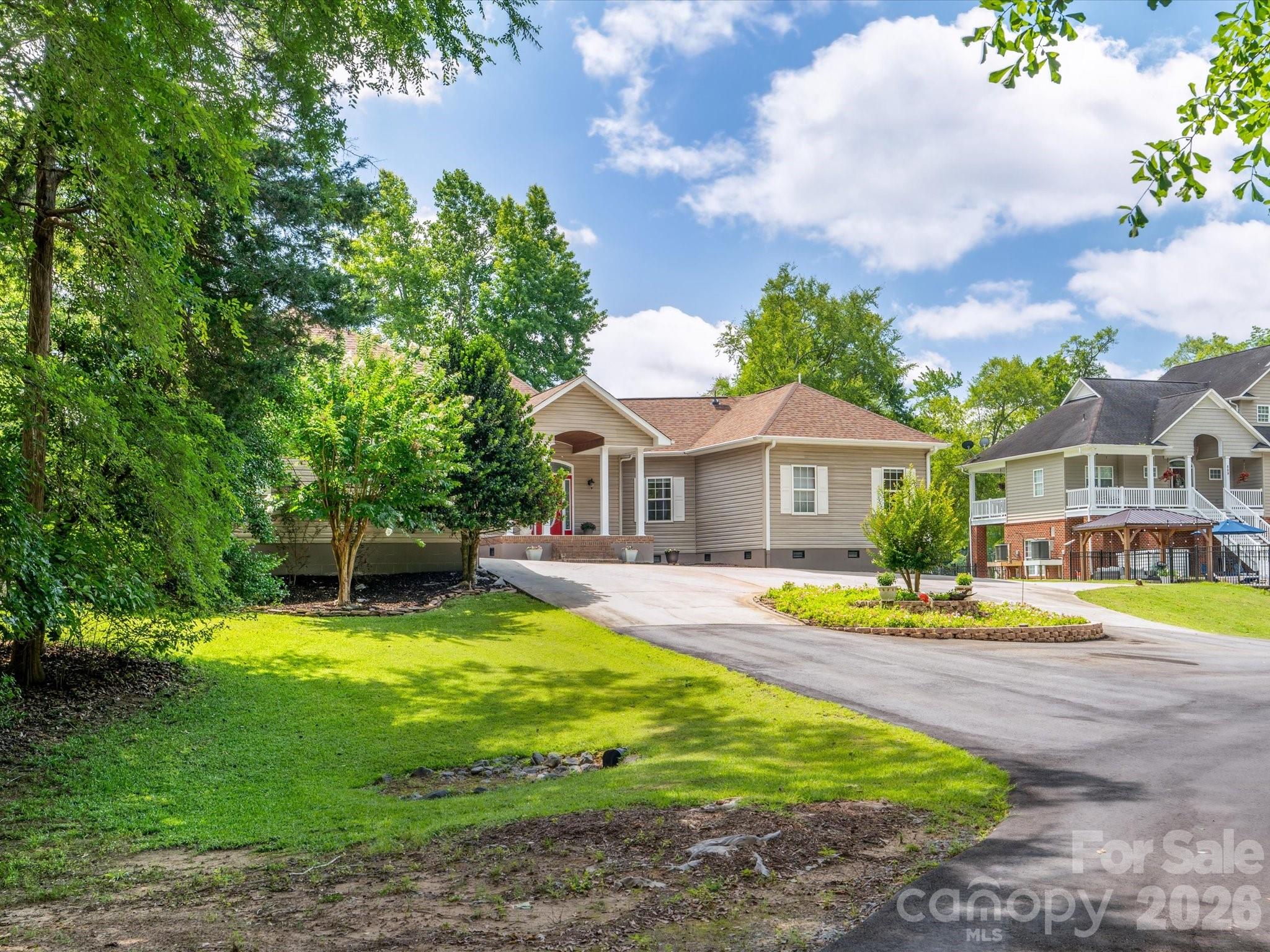 887 Living Waters Drive, Great Falls, SC - photo 26 of 47