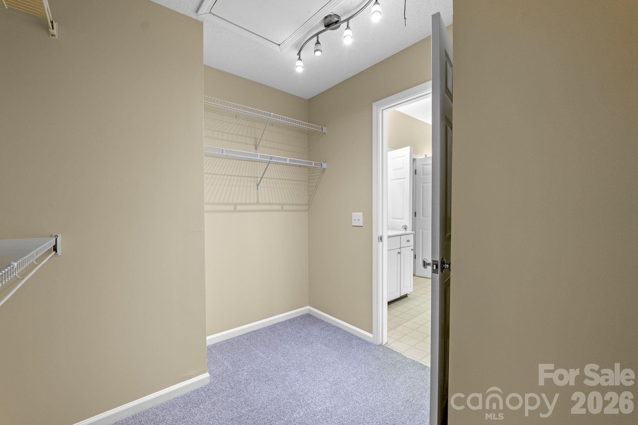 Photo 27 of 8501 Tonawanda Drive, Charlotte, NC