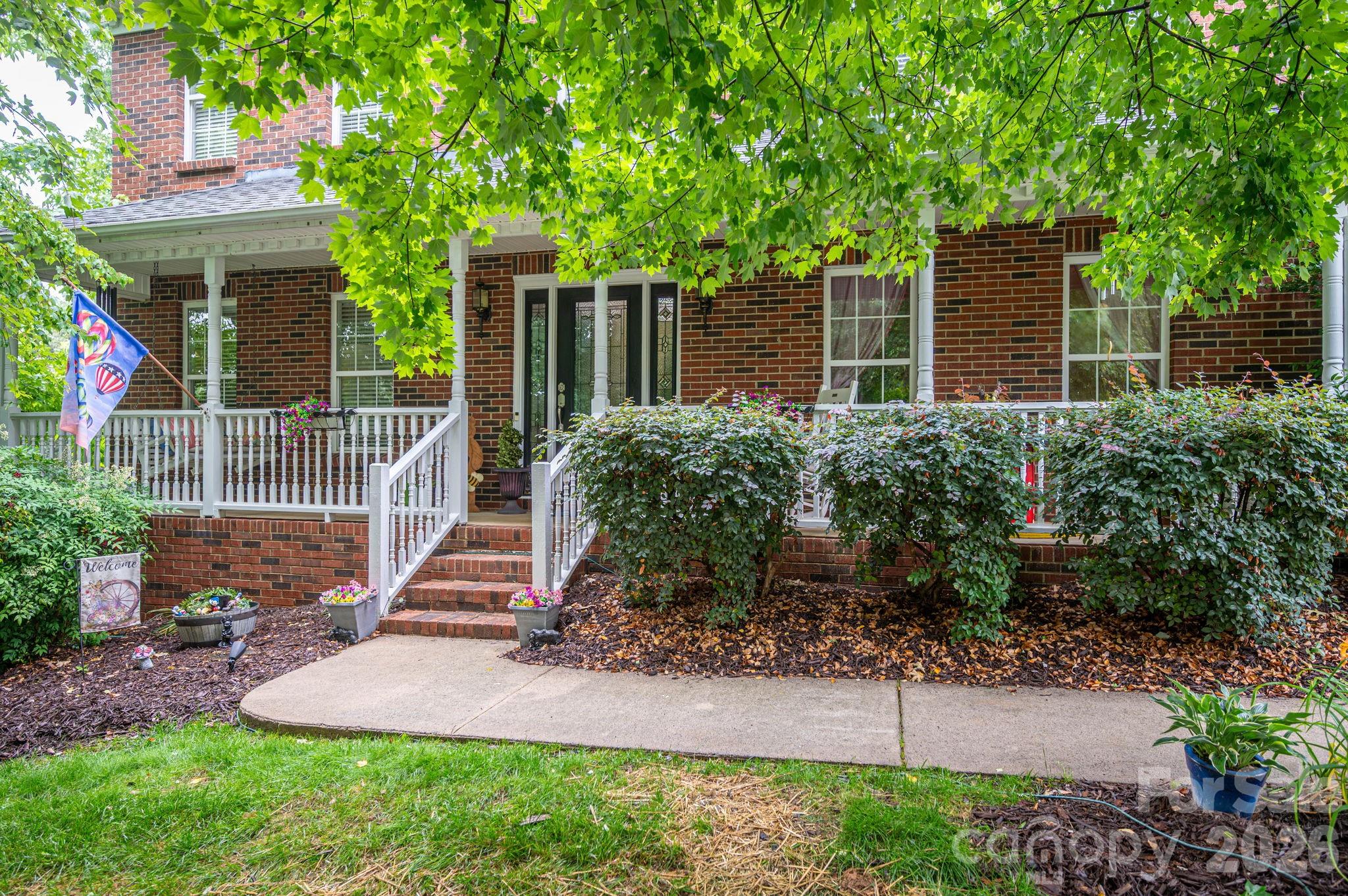1228 Plantation Trail, Gastonia, NC - photo 3 of 35