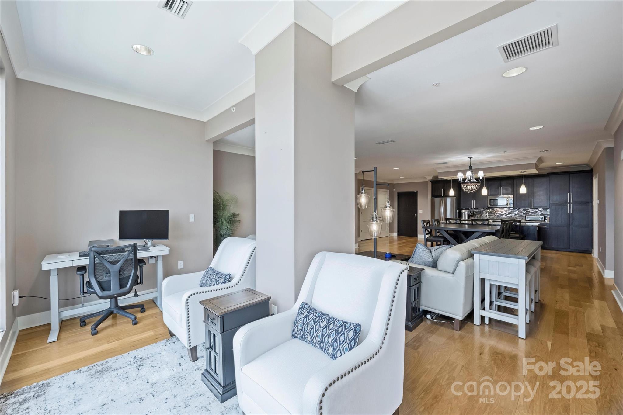 Photo 19 of 222 S Caldwell Street1812, Charlotte, NC