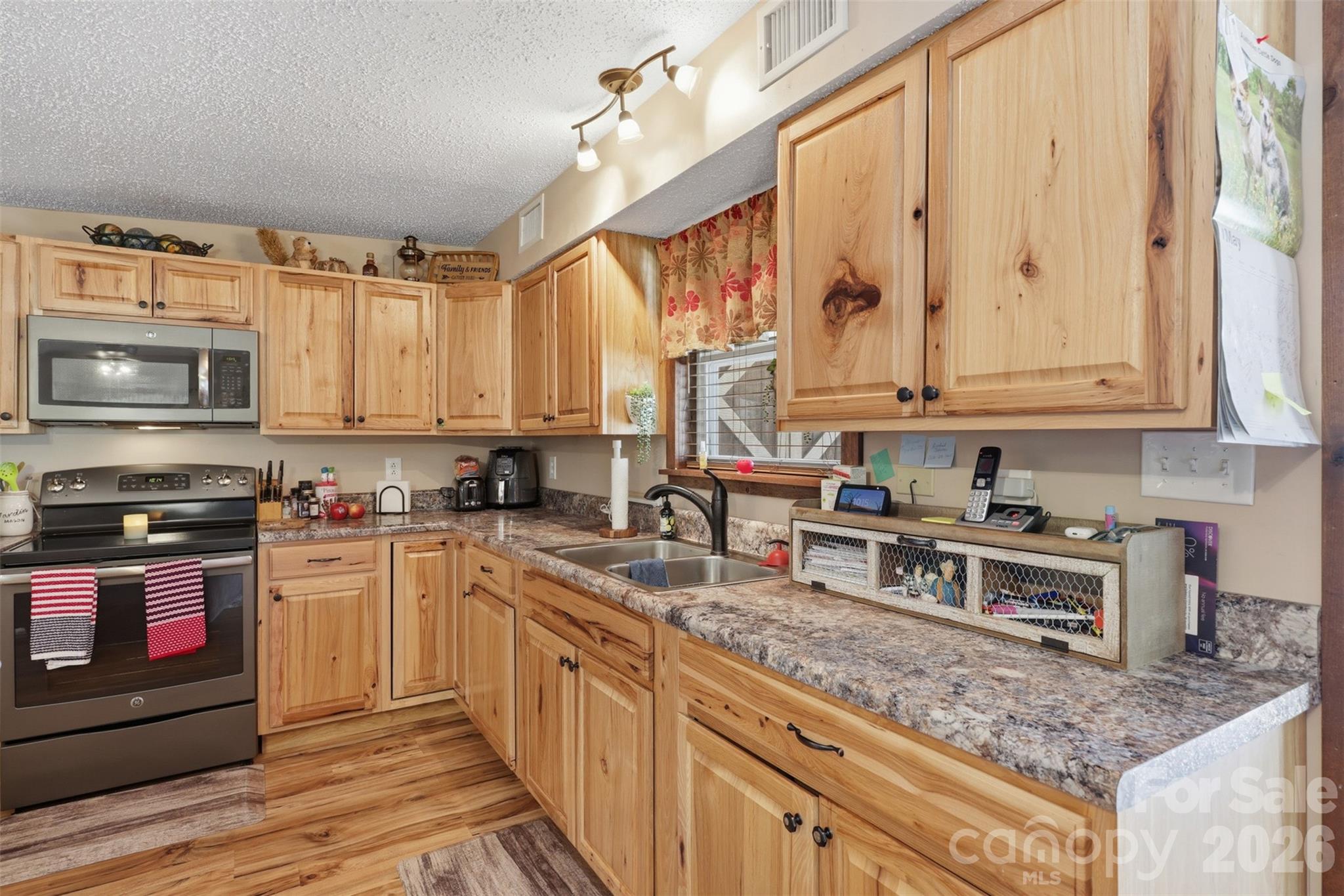 176 + 174 Oak Hollow Road, Union Grove, NC - photo 33 of 49