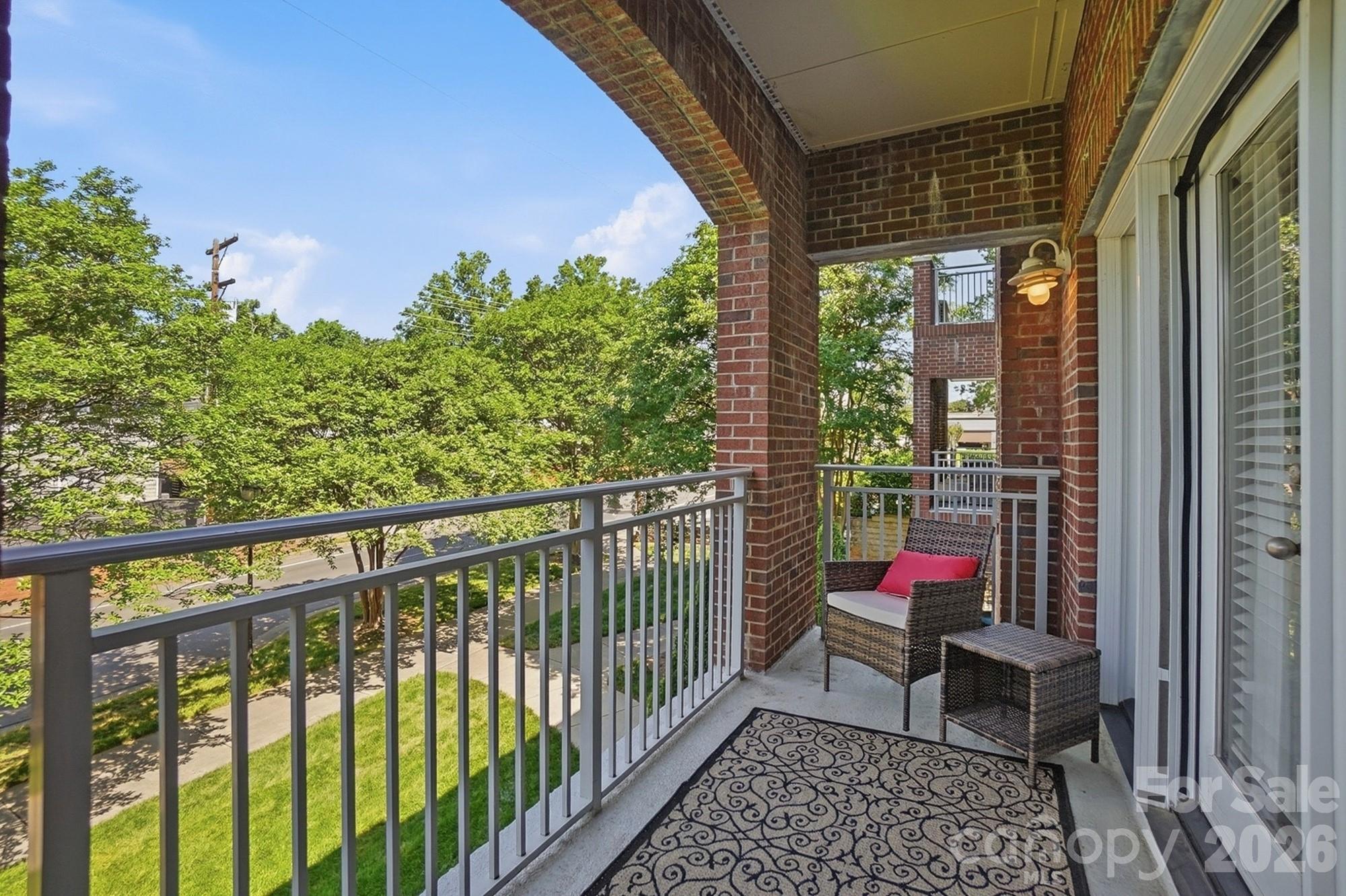 Photo 10 of 1829 Kenilworth Avenue204, Charlotte, NC