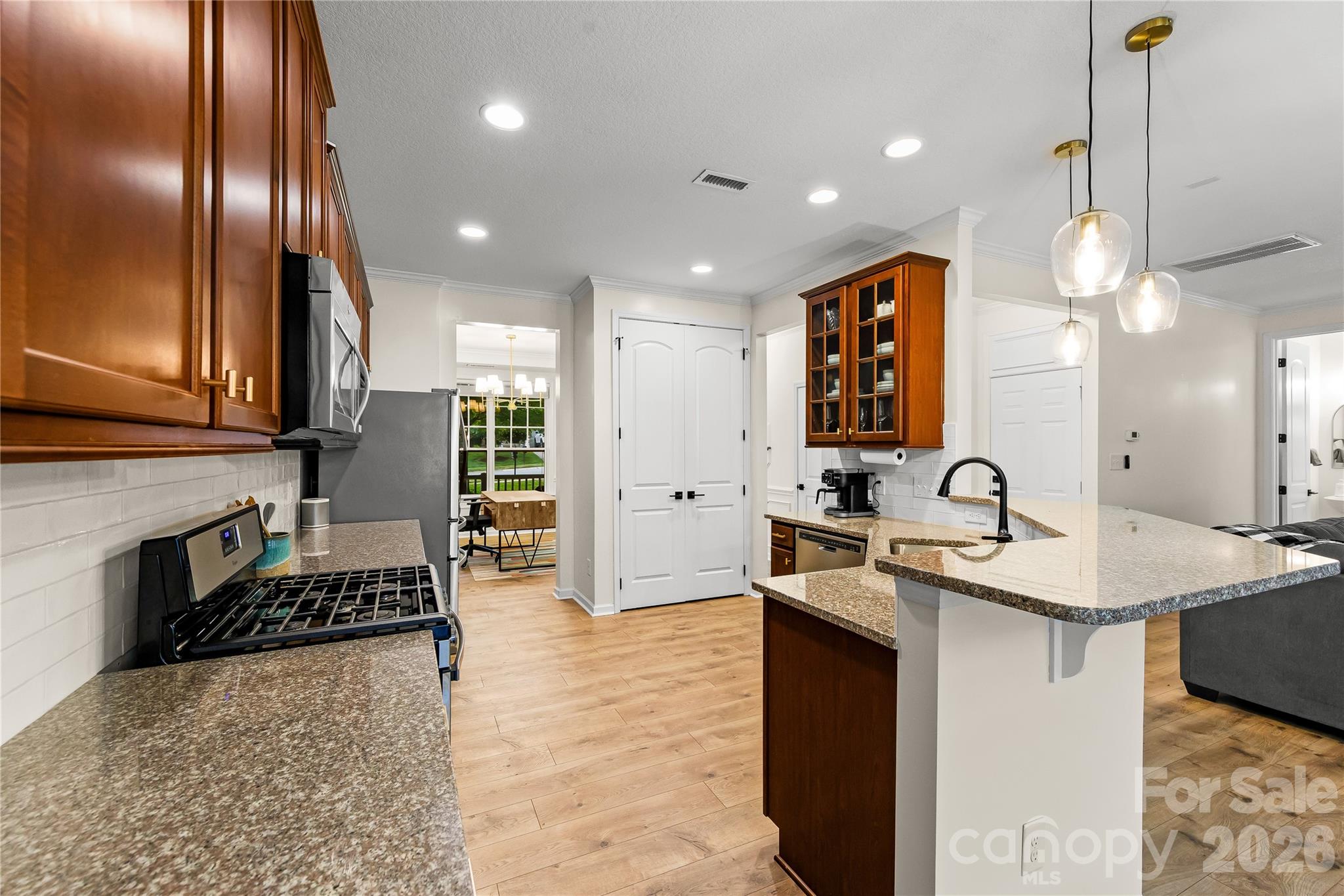Photo 16 of 7202 Toxaway Lane, Charlotte, NC