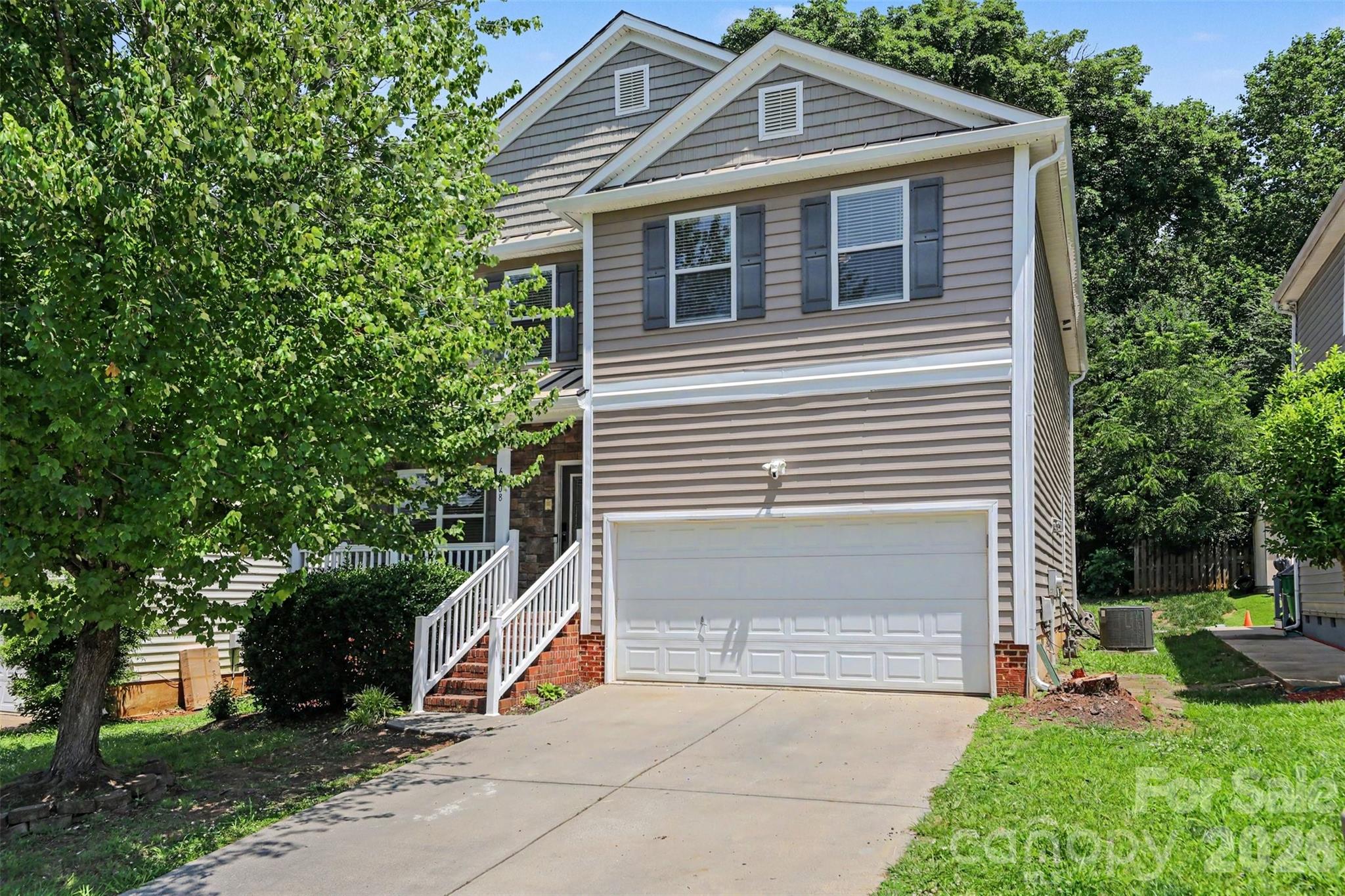 Photo 2 of 6908 Centerline Drive, Charlotte, NC