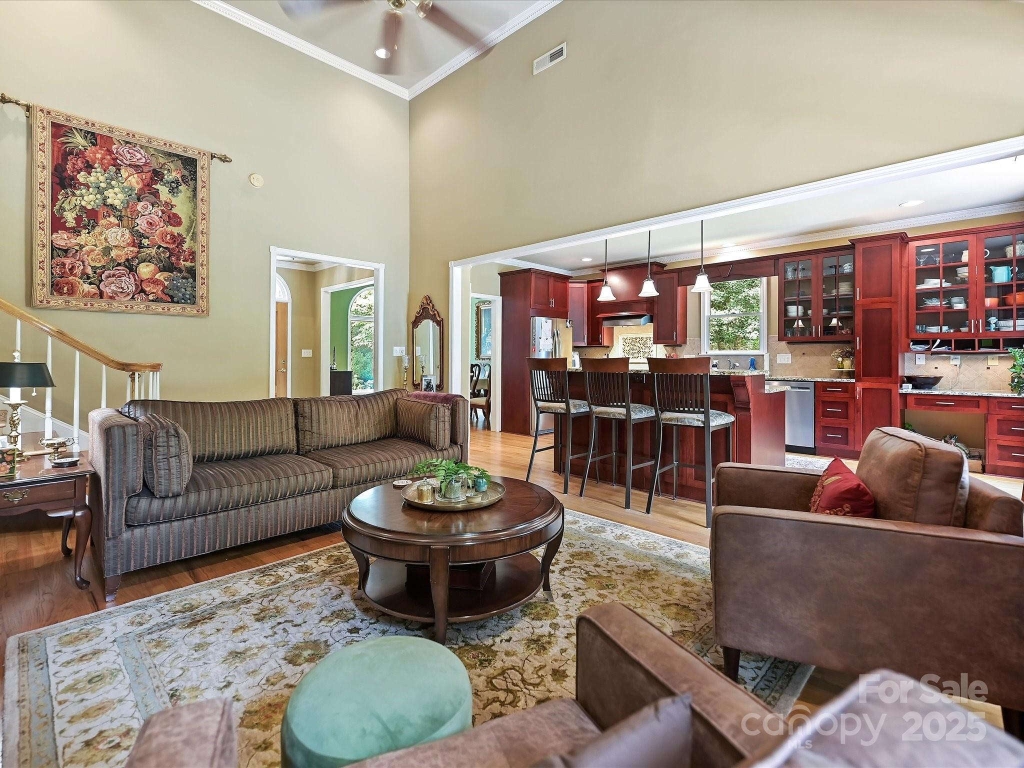 Photo 8 of 11902 Mountain Crest Circle, Charlotte, NC