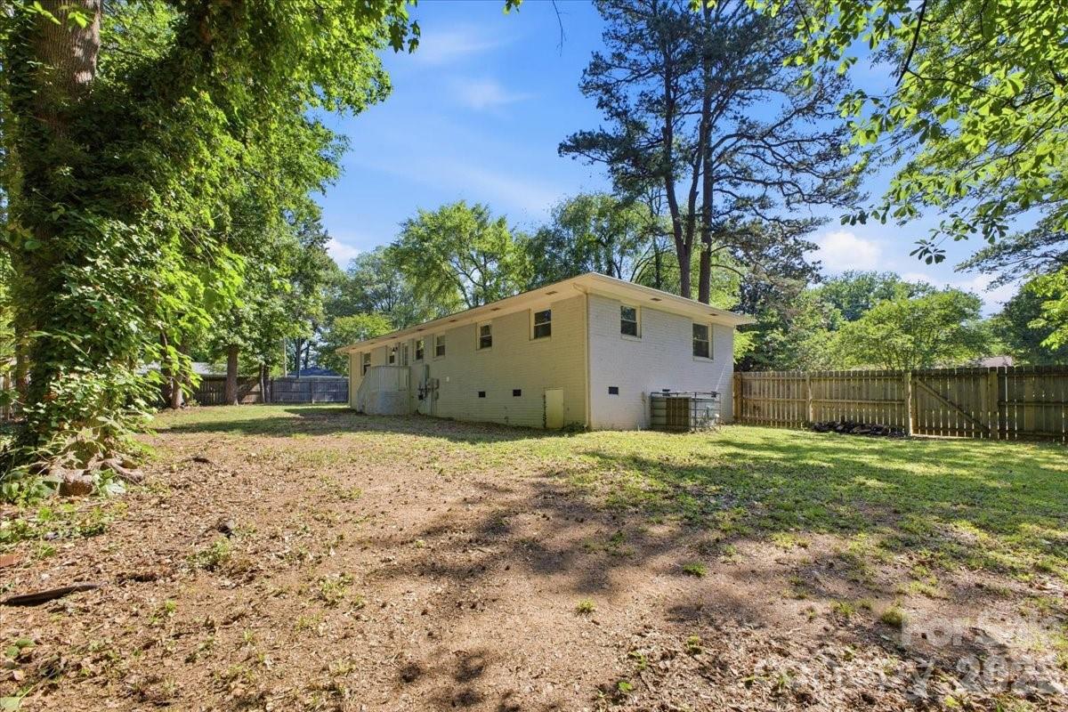 1815 Haines Street, Charlotte, NC - photo 30 of 34