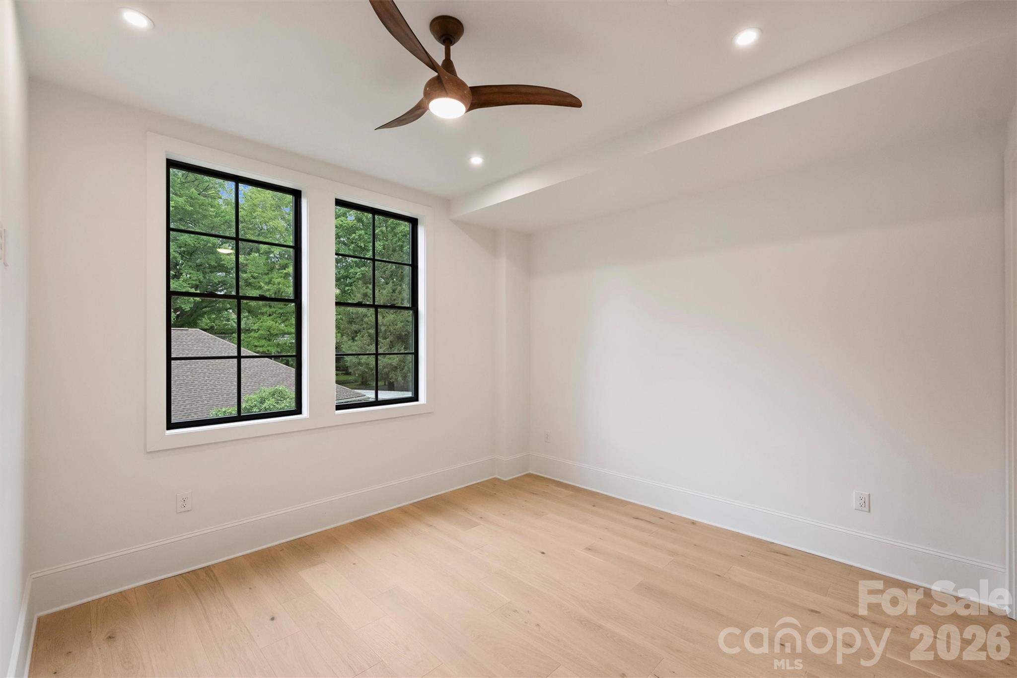 Photo 32 of 409 Queens Road201, Charlotte, NC