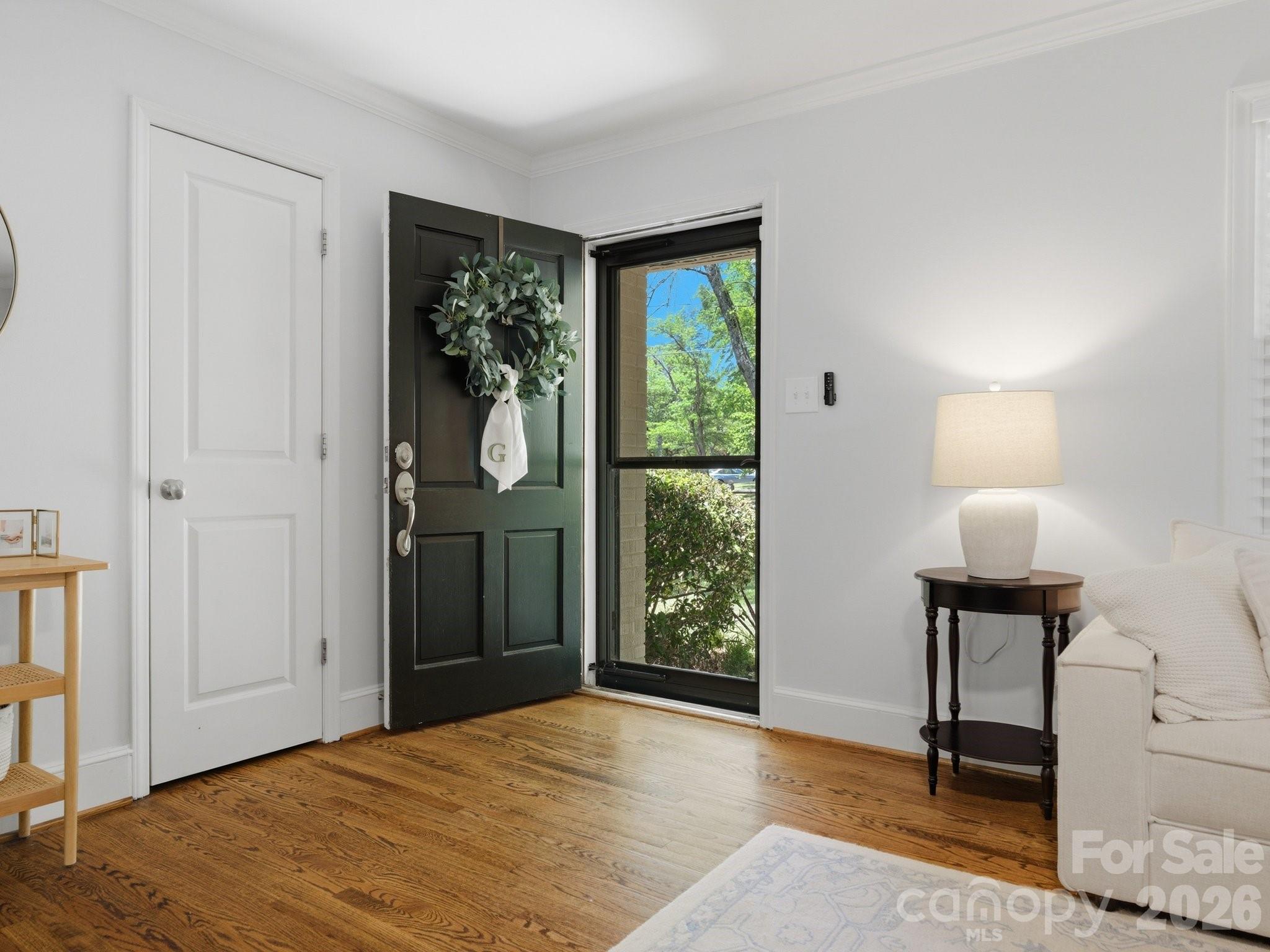 1534 Edgewater Drive, Charlotte, NC - photo 4 of 44