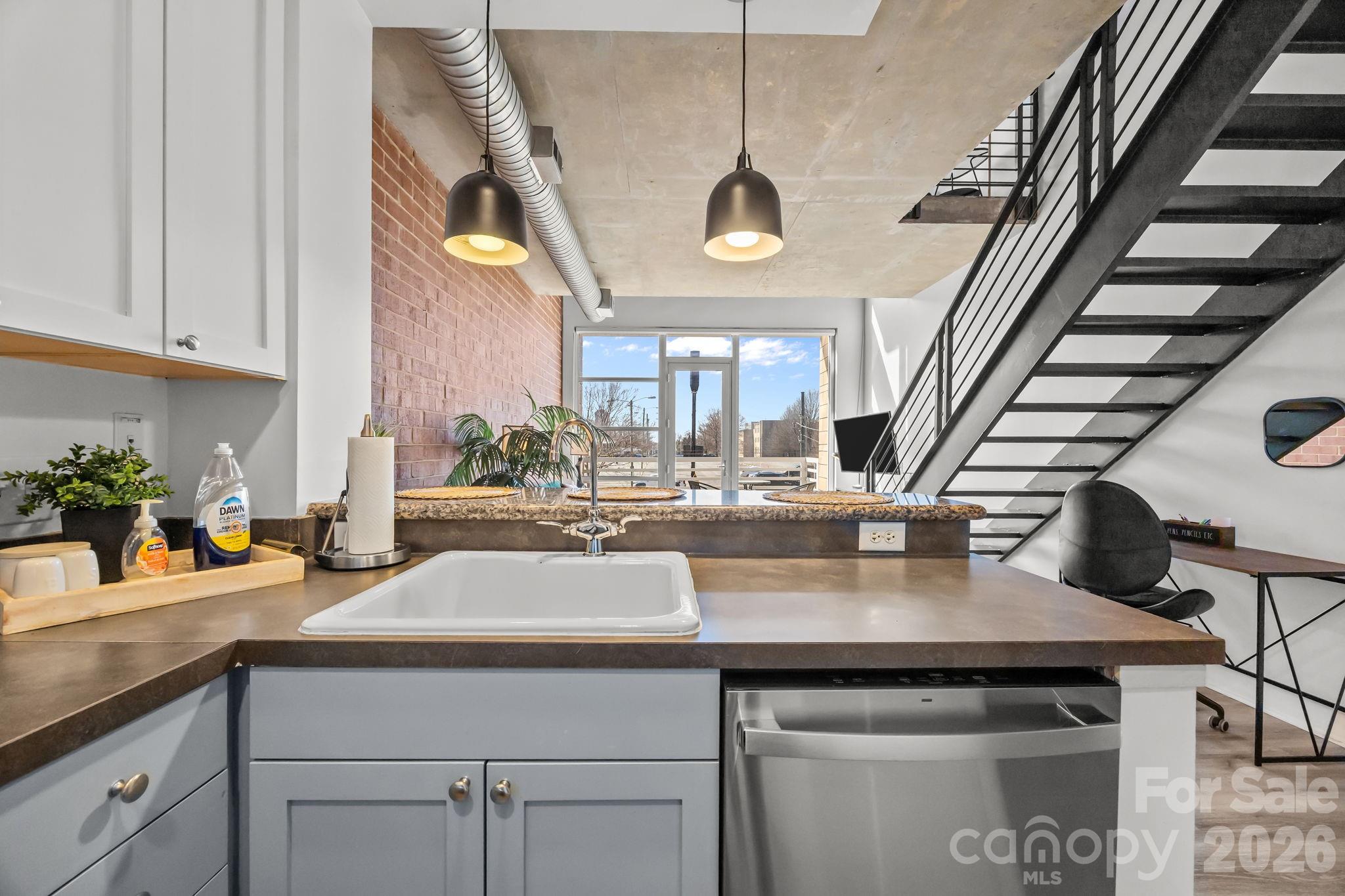 Photo 6 of 710 W Trade Street314, Charlotte, NC