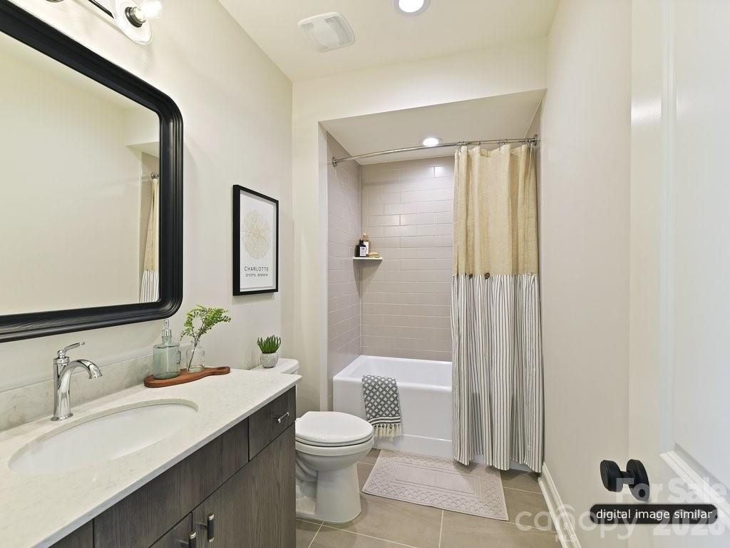 Photo 32 of 3137 Country Club Drive, Charlotte, NC