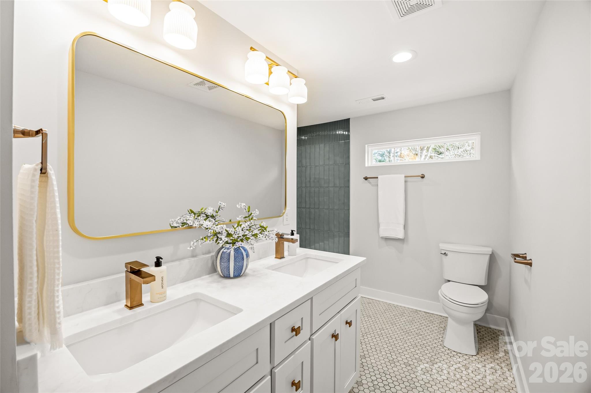 Photo 31 of 417 Regency Drive, Charlotte, NC