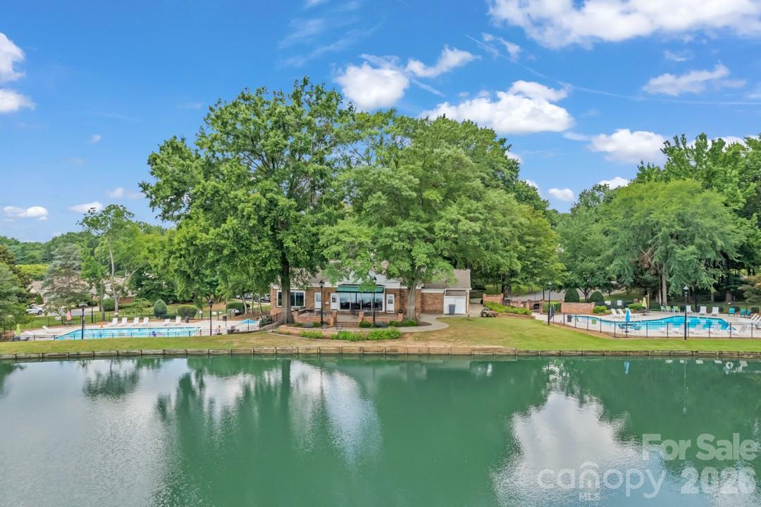 Photo 16 of 7004 Quail Hill Road, Charlotte, NC