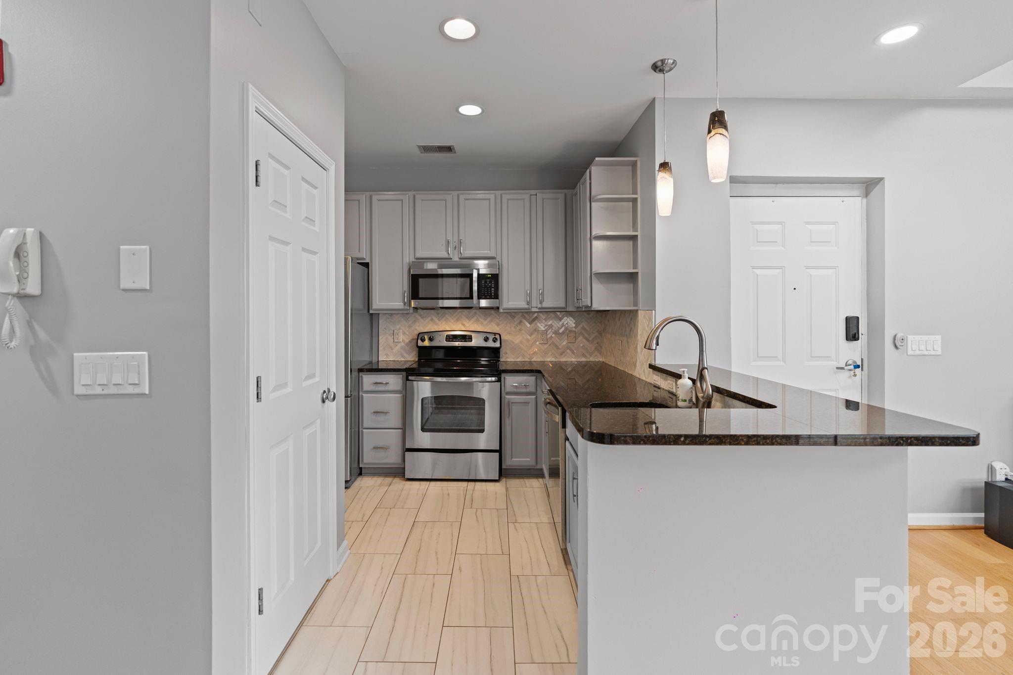 Photo 6 of 3623 Warp Street, Charlotte, NC